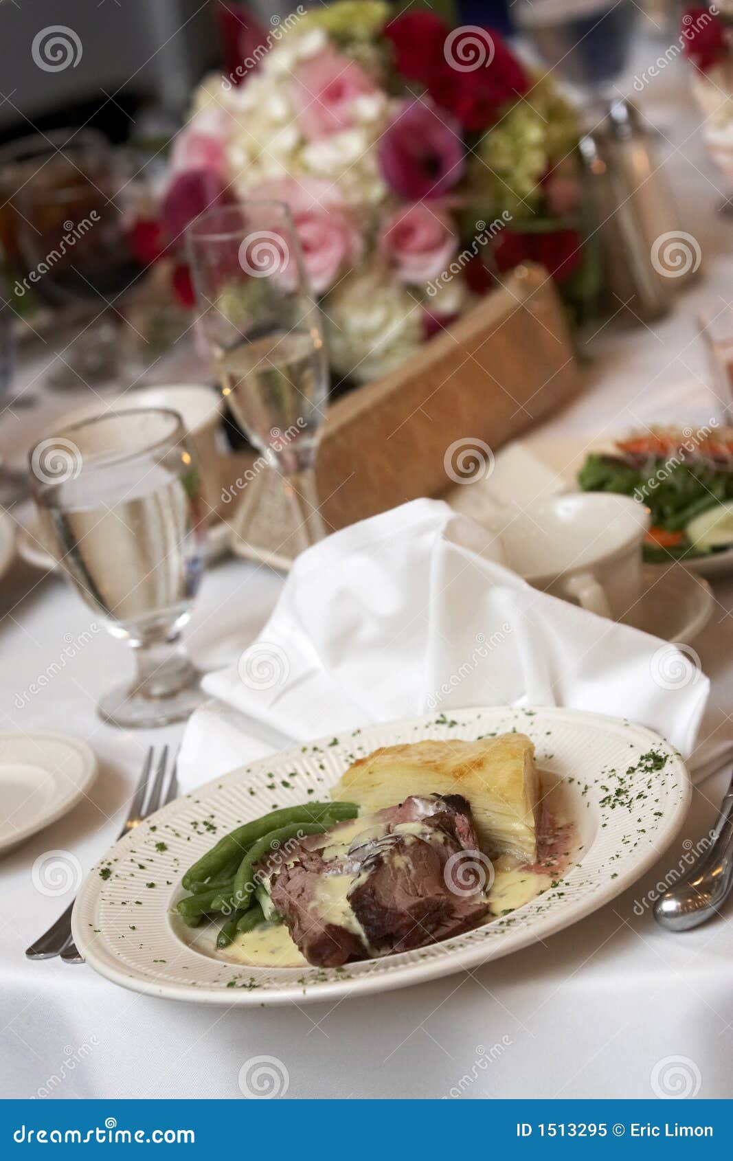 Wedding dinner stock image. Image of plate, alcohol, catering - 1513295