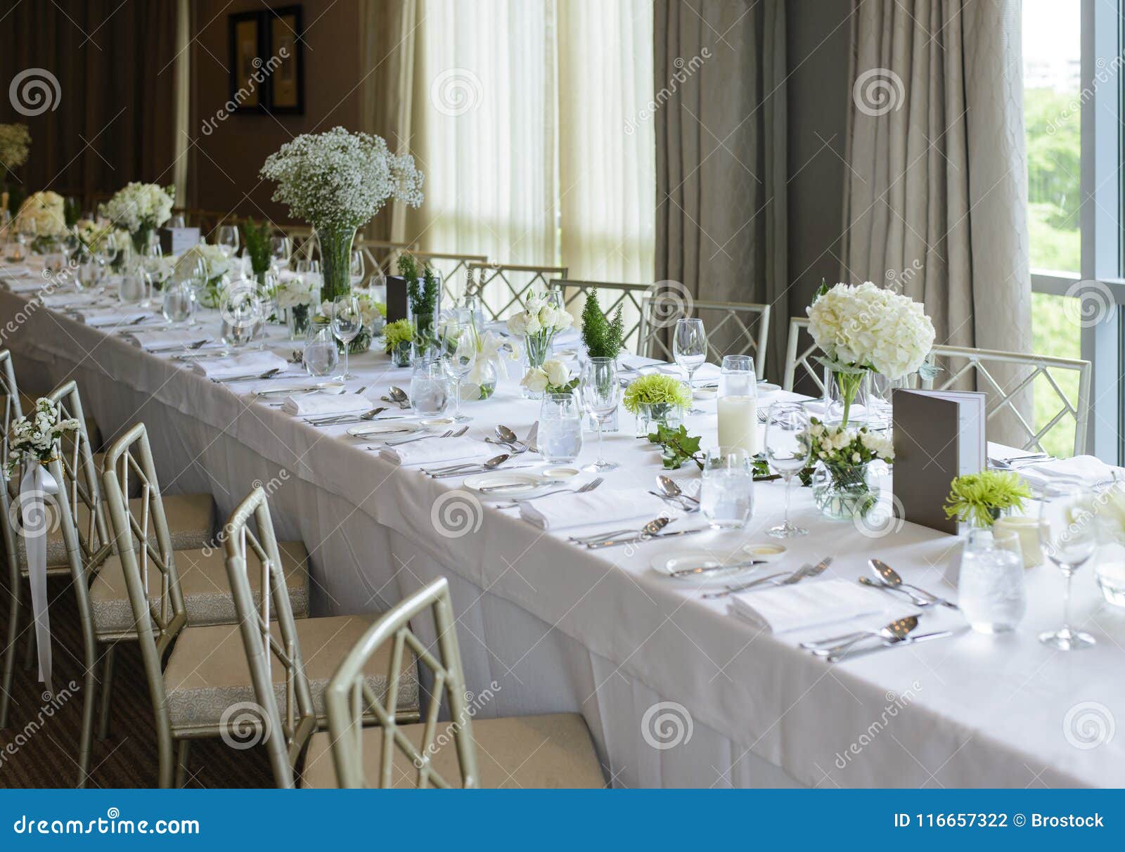 Wedding the Elegant Dinner Long Table Set Stock Photo - Image of flower ...