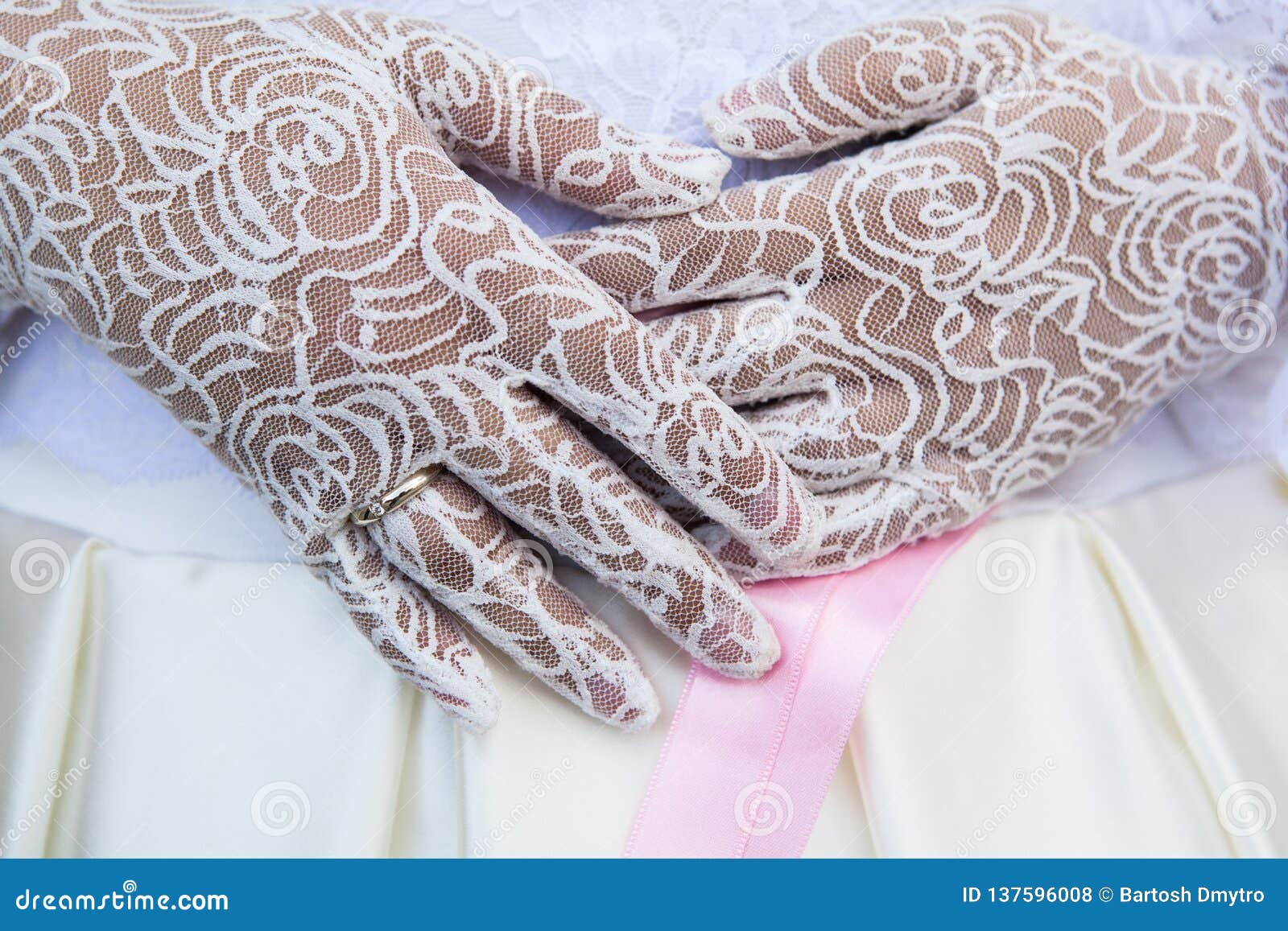 Wedding Gloves of Lace on Hands of Bride Stock Photo - Image of model ...