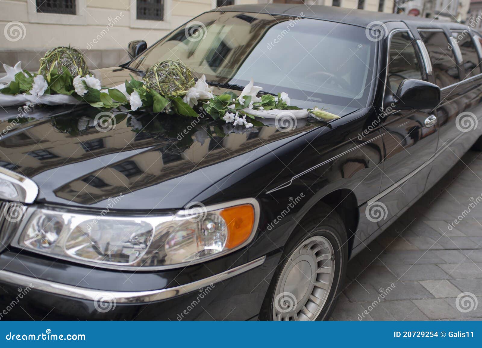 Wedding Limousine stock photo. Image of ceremony, party - 20729254