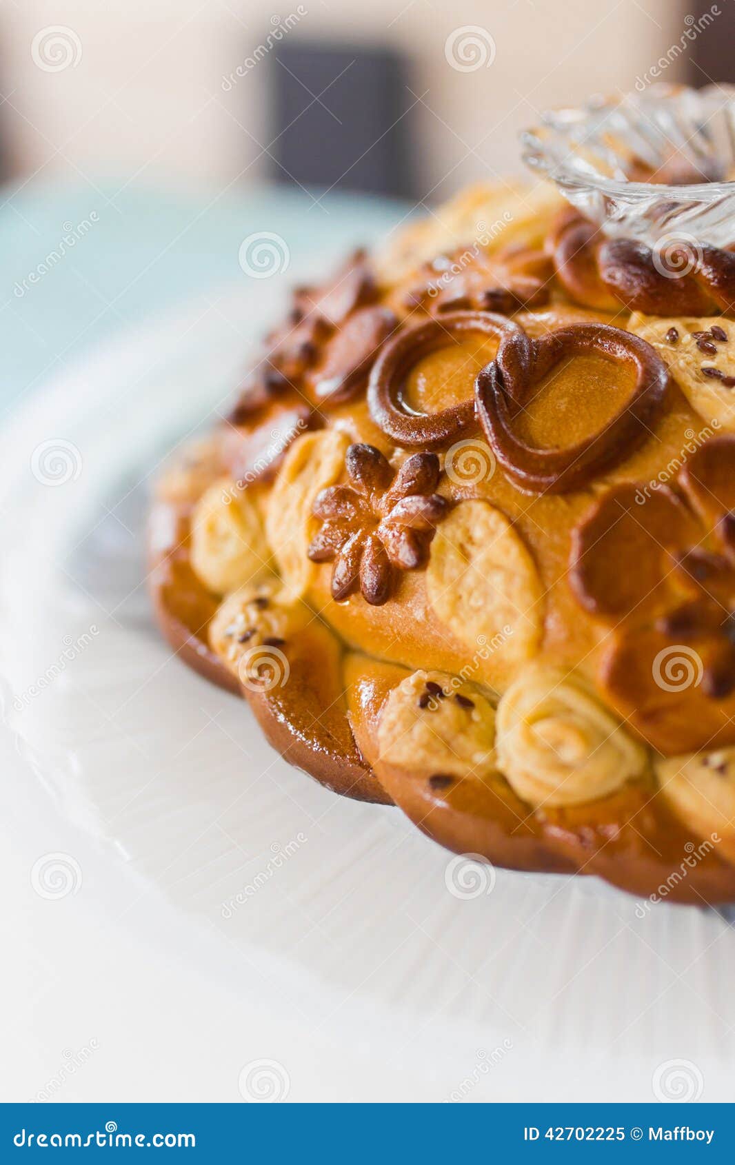 Wedding Loaf of Bread and Salt Stock Image - Image of flour, cake: 42702225