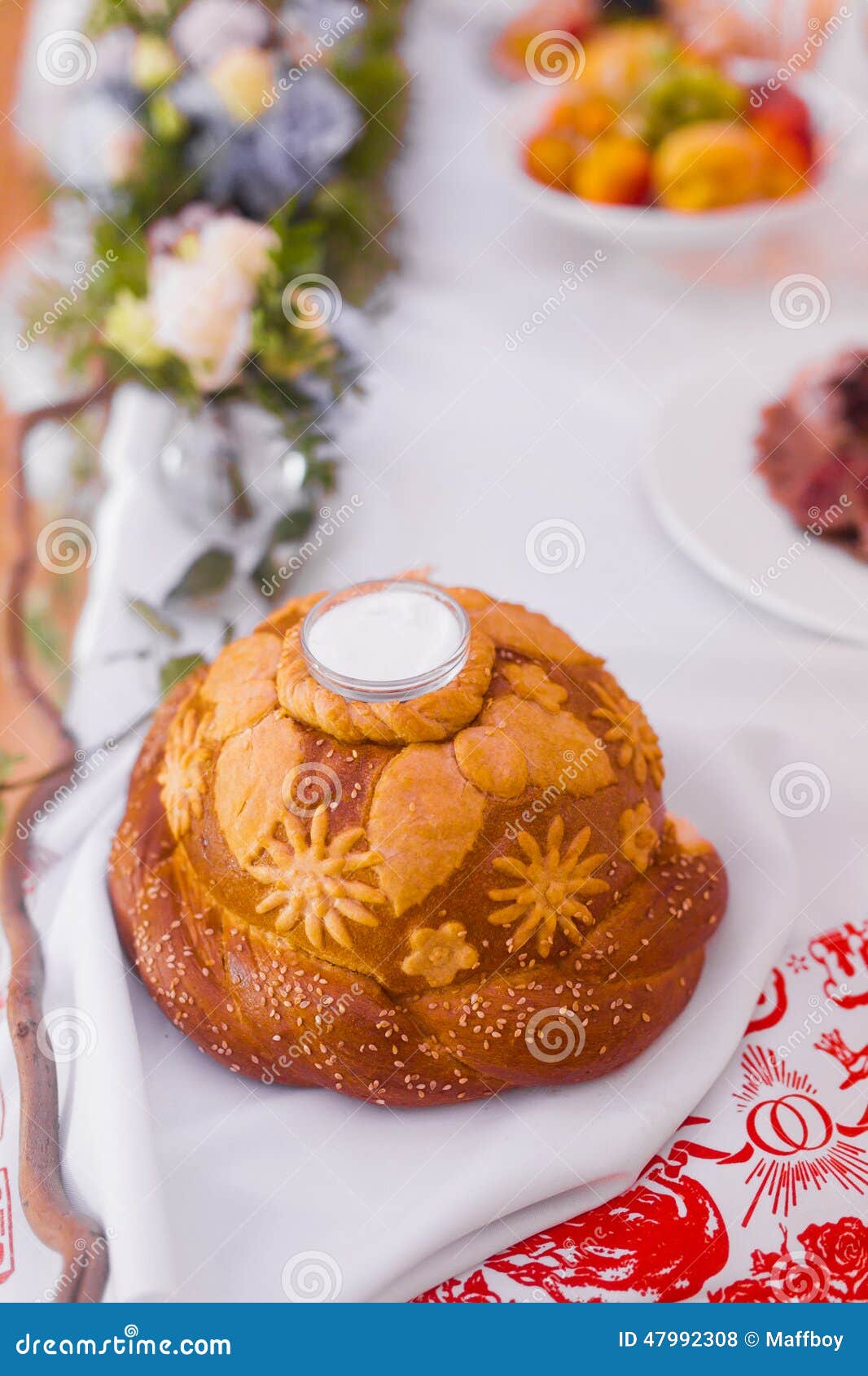 Wedding Loaf of Bread and Salt Stock Photo - Image of marriage, serving ...