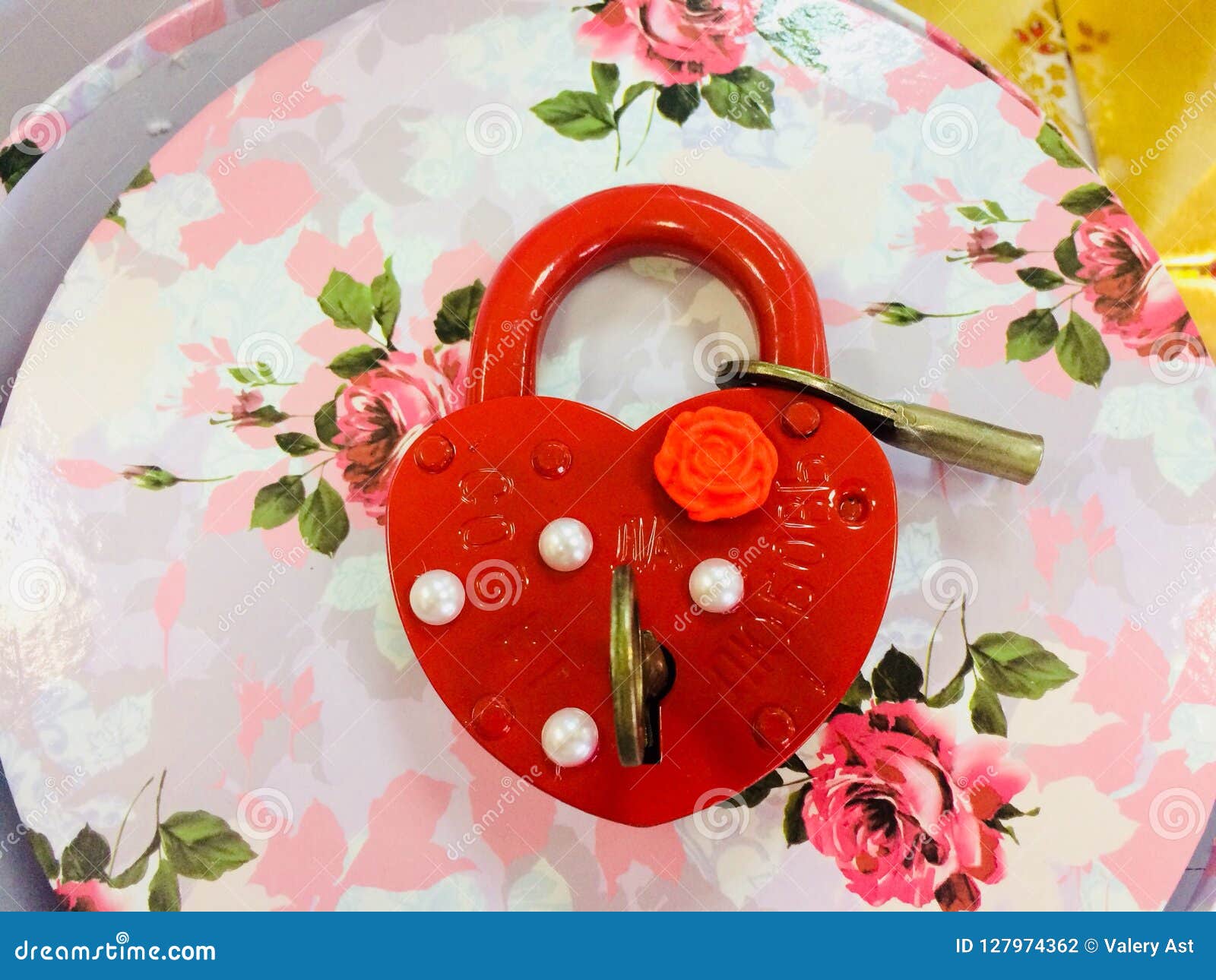 The Red Lock is on the Flower Box (gift) Stock Photo - Image of ...
