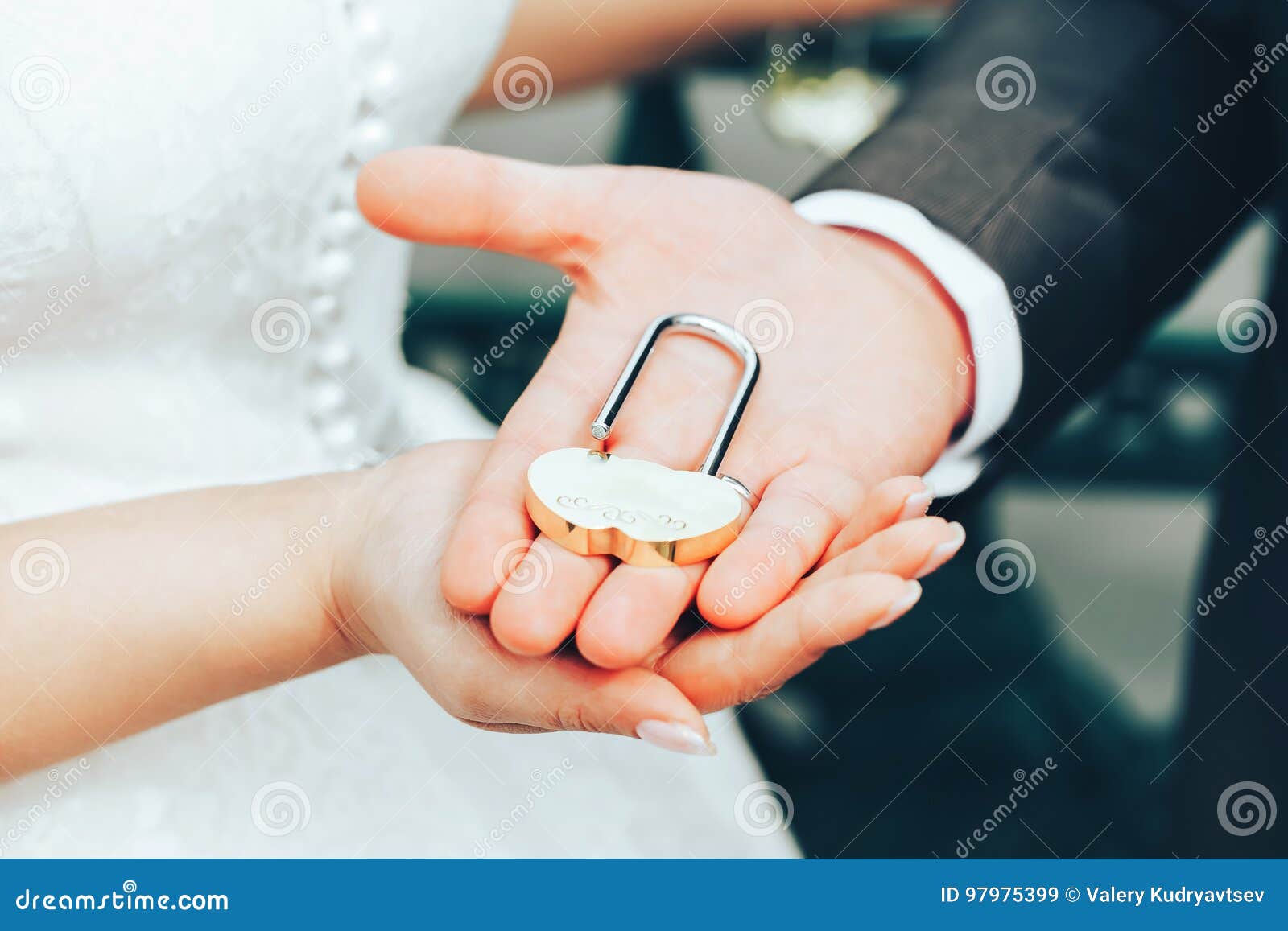 Wedding Lock in Hands of Bride and Groom Stock Image - Image of mariage ...