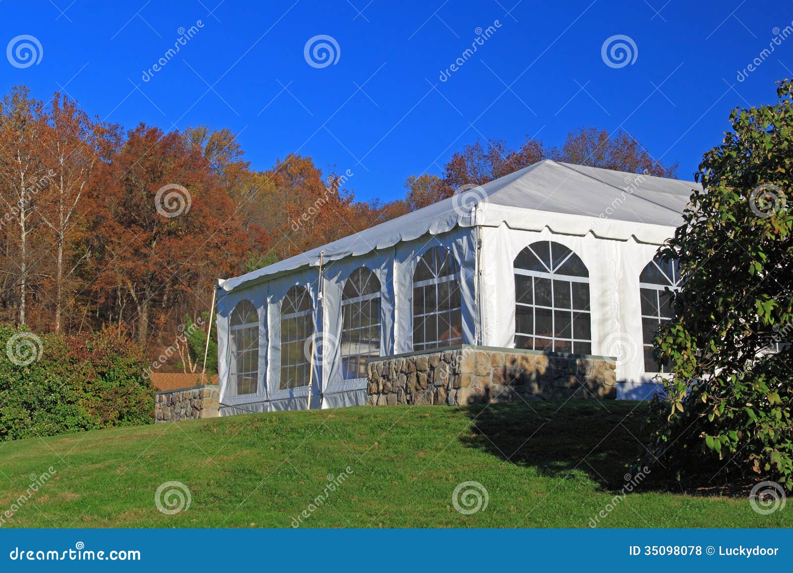 Party Tent stock photo. Image of green, structure, exterior - 35098078