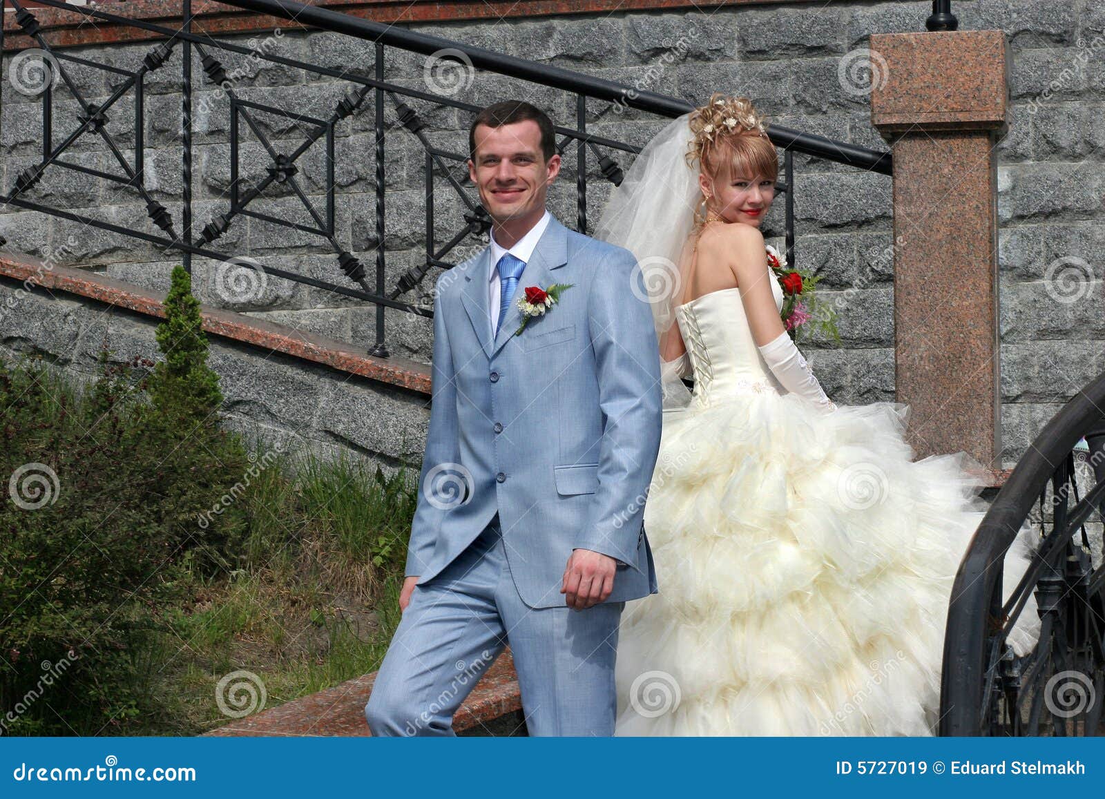 Wedding Pictures. Portrait of the Bride and Groom Stock Image - Image ...