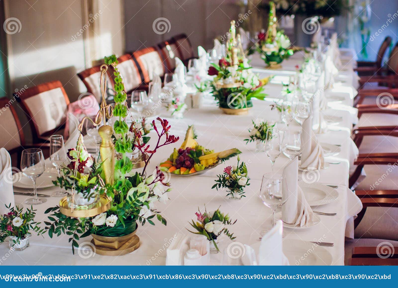 Wedding Reception Table Setting Top View Stock Image - Image of friends ...