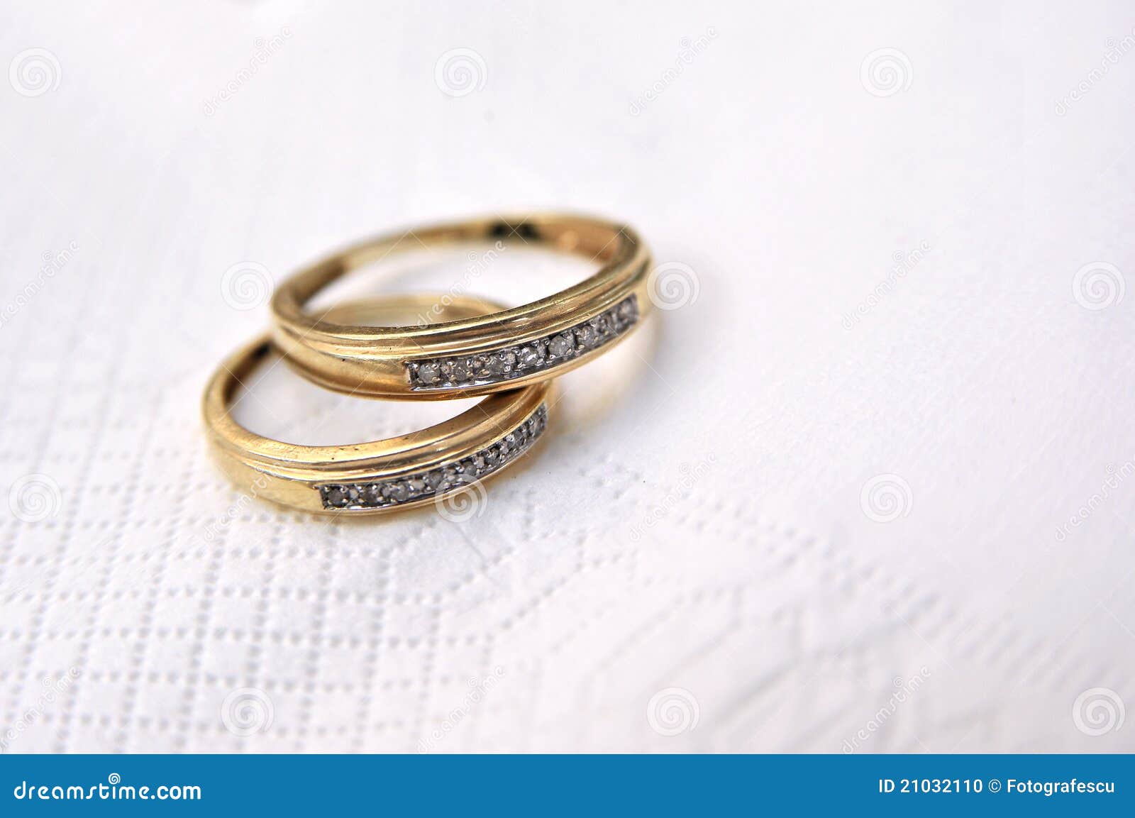 Wedding rings stock photo. Image of classic, success - 21032110