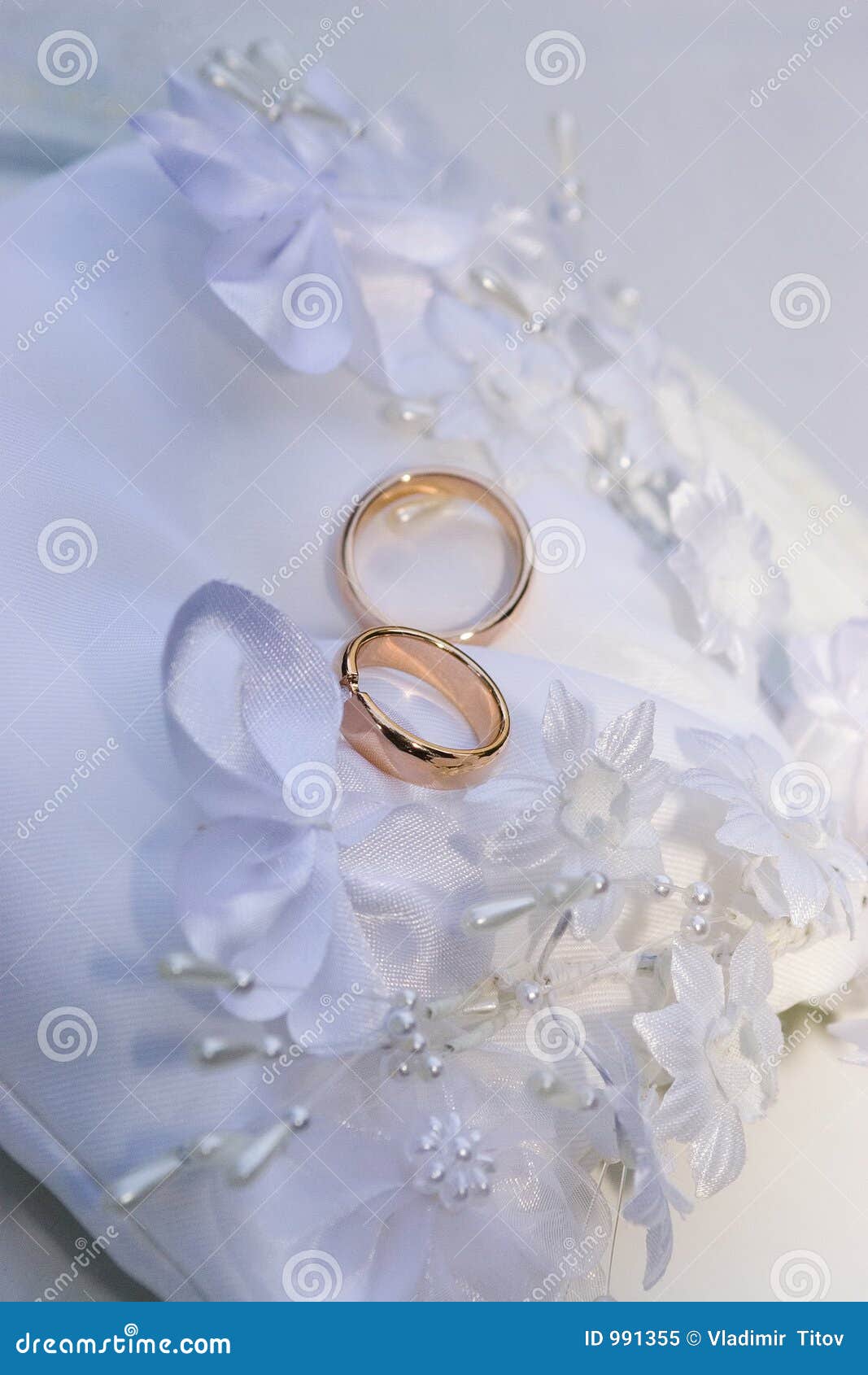 Wedding rings stock image. Image of marriage, weddingrings - 991355