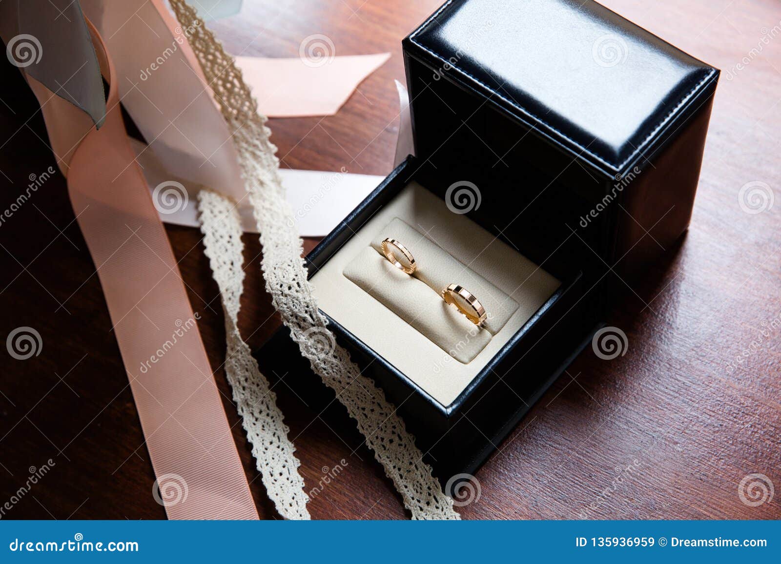 Wedding rings in a box stock image. Image of precious - 135936959