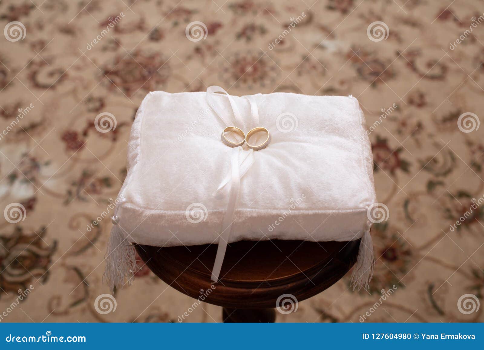 Wedding Rings on the Stand for Rings Stock Photo - Image of beautiful ...