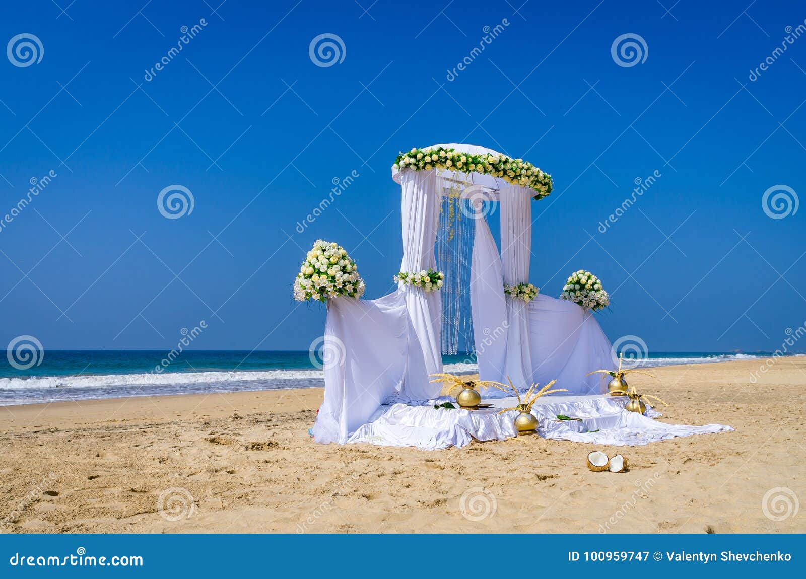 Wedding set up on tropical stock image. Image of decoration - 100959747