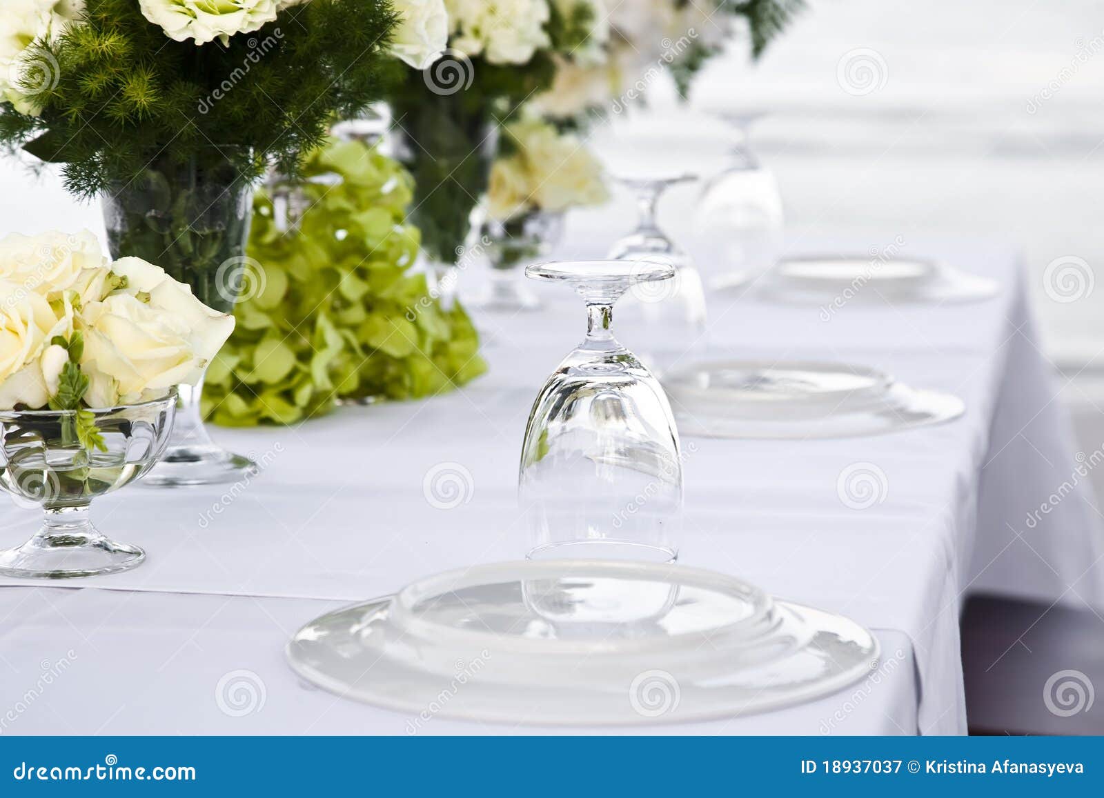 Wedding table setting stock image. Image of design, arrangement - 18937037