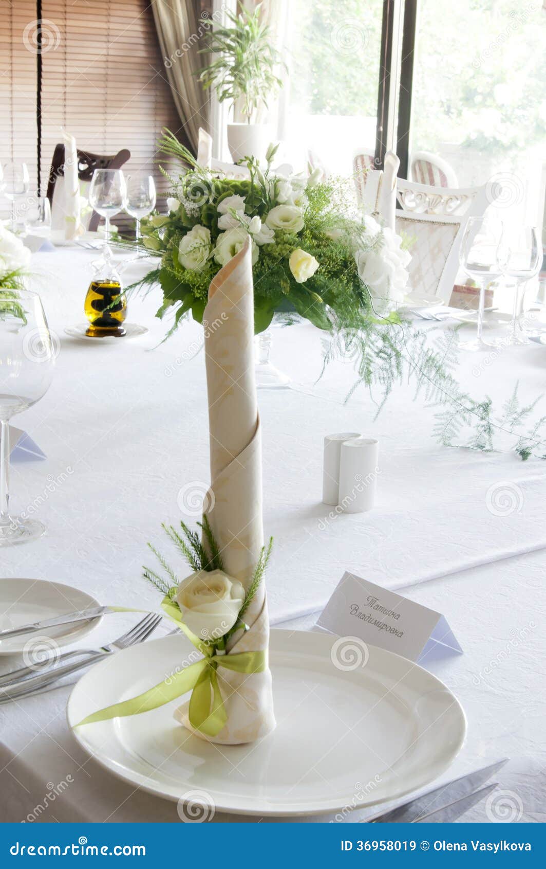 Wedding table setting stock image. Image of luxury, floral - 36958019