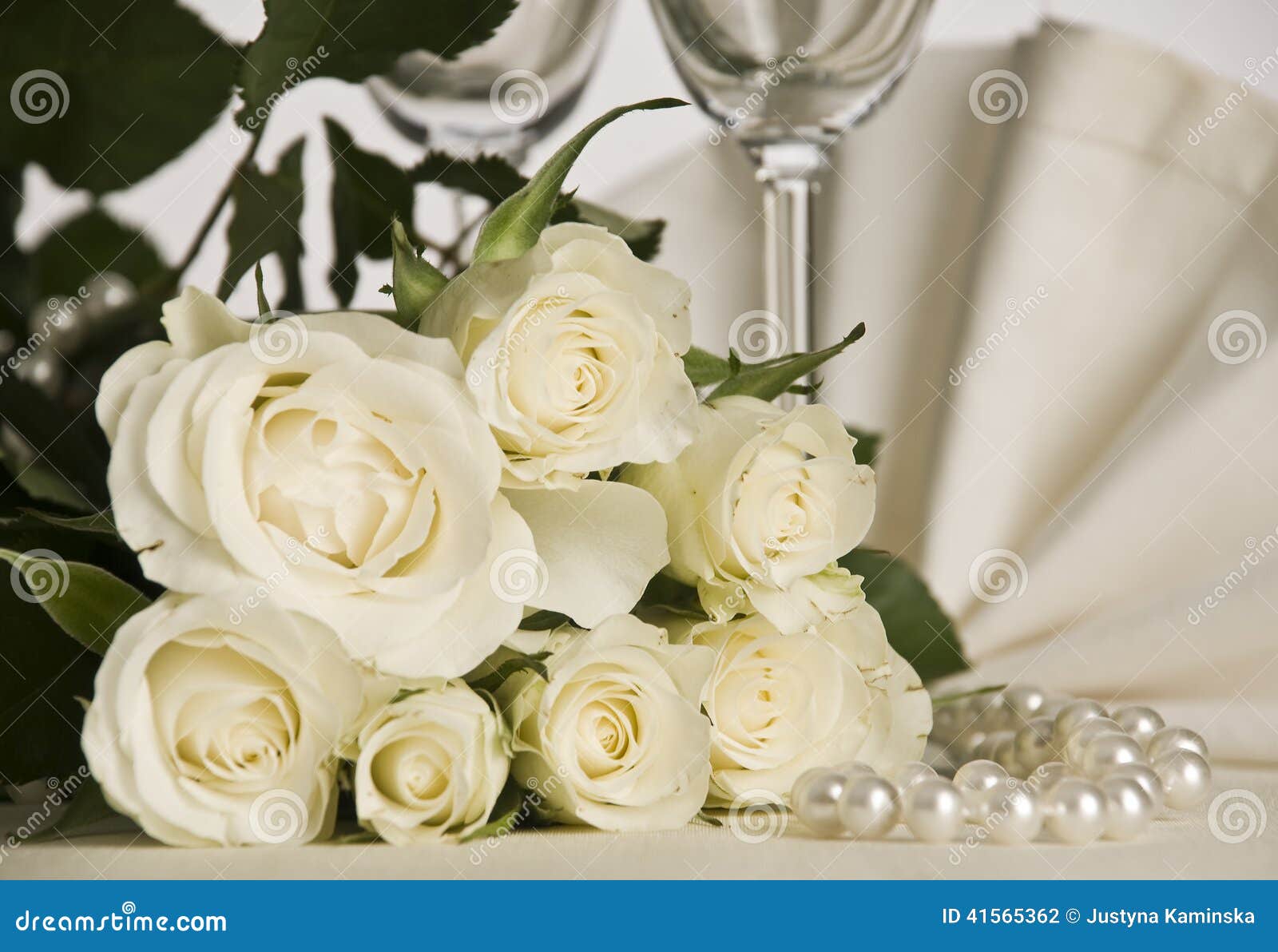 Wedding table stock photo. Image of clean, elegance, celebration - 41565362