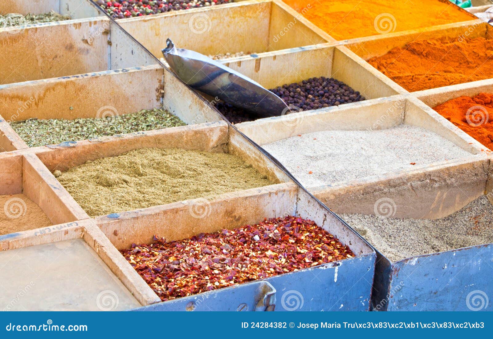 Weekly market spices shop stock photo. Image of herbs - 24284382