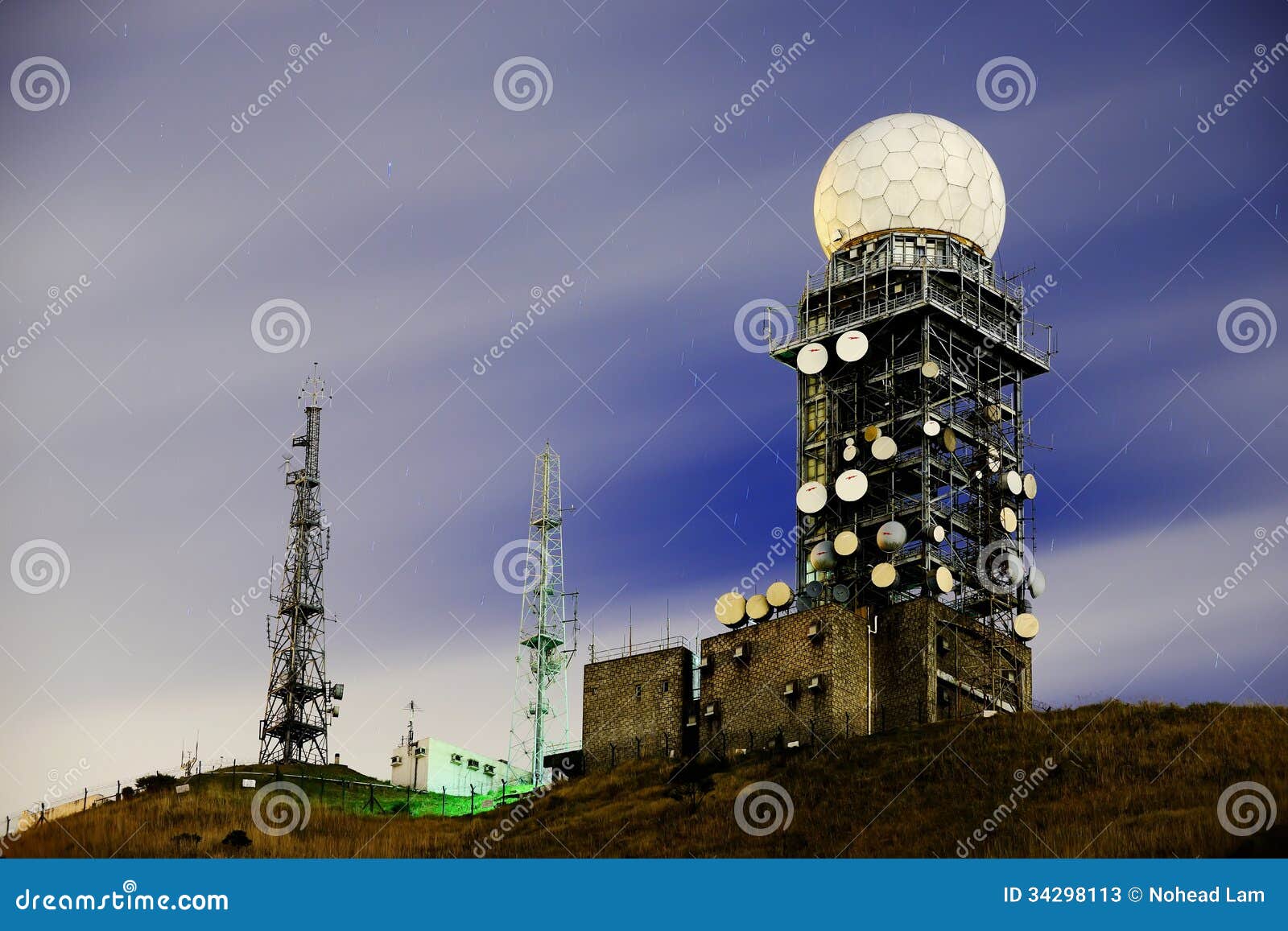 Weerradar van de nacht stock afbeelding. Image of richting - 34298113