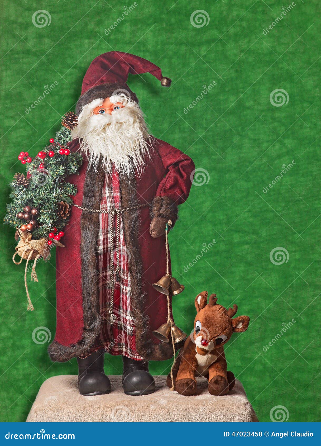 Weihnachtsmann Und Rudolf Das Rotnasige Ren Stockfoto - Bild von ...