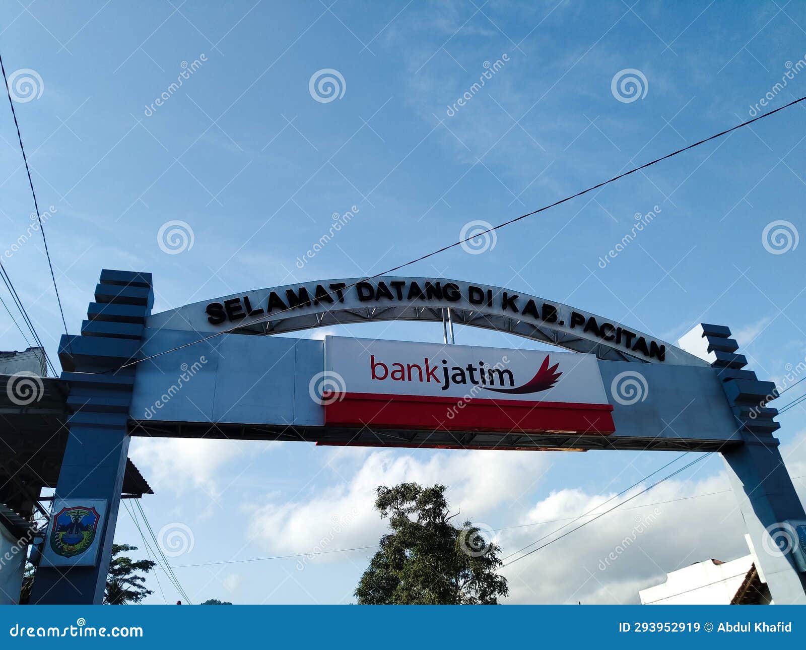 Welcome Gate editorial stock image. Image of nature - 293952919