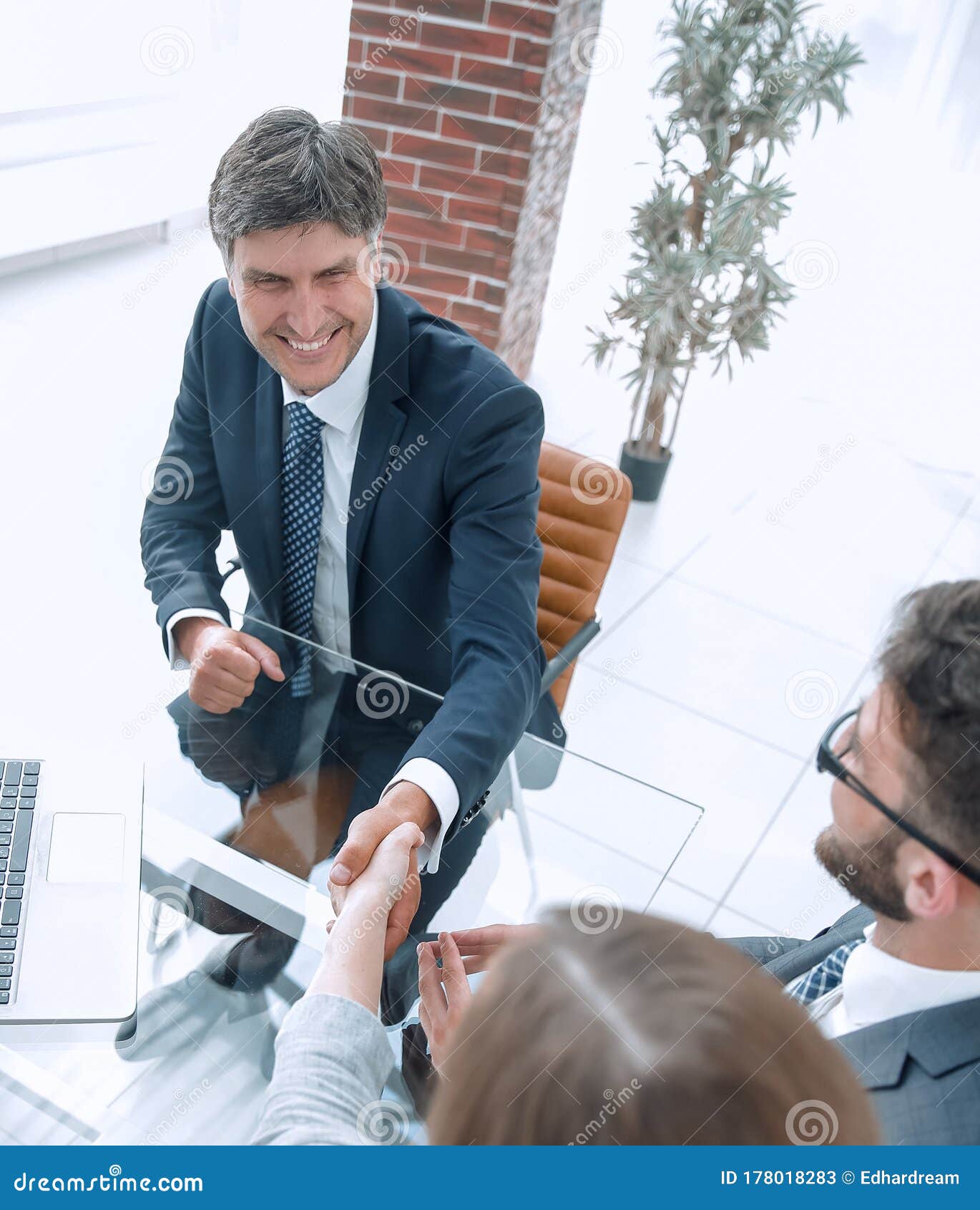 Welcome Handshake between a Lawyer and a Client Stock Image - Image of ...