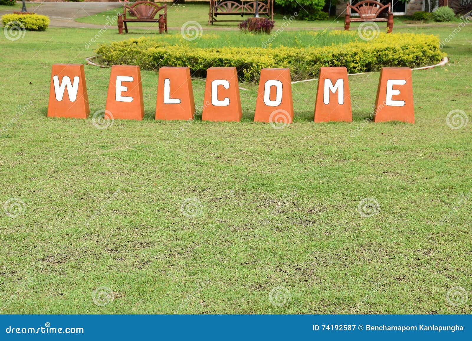 Welcome Sign on Green Grass Stock Image - Image of summer, grass: 74192587