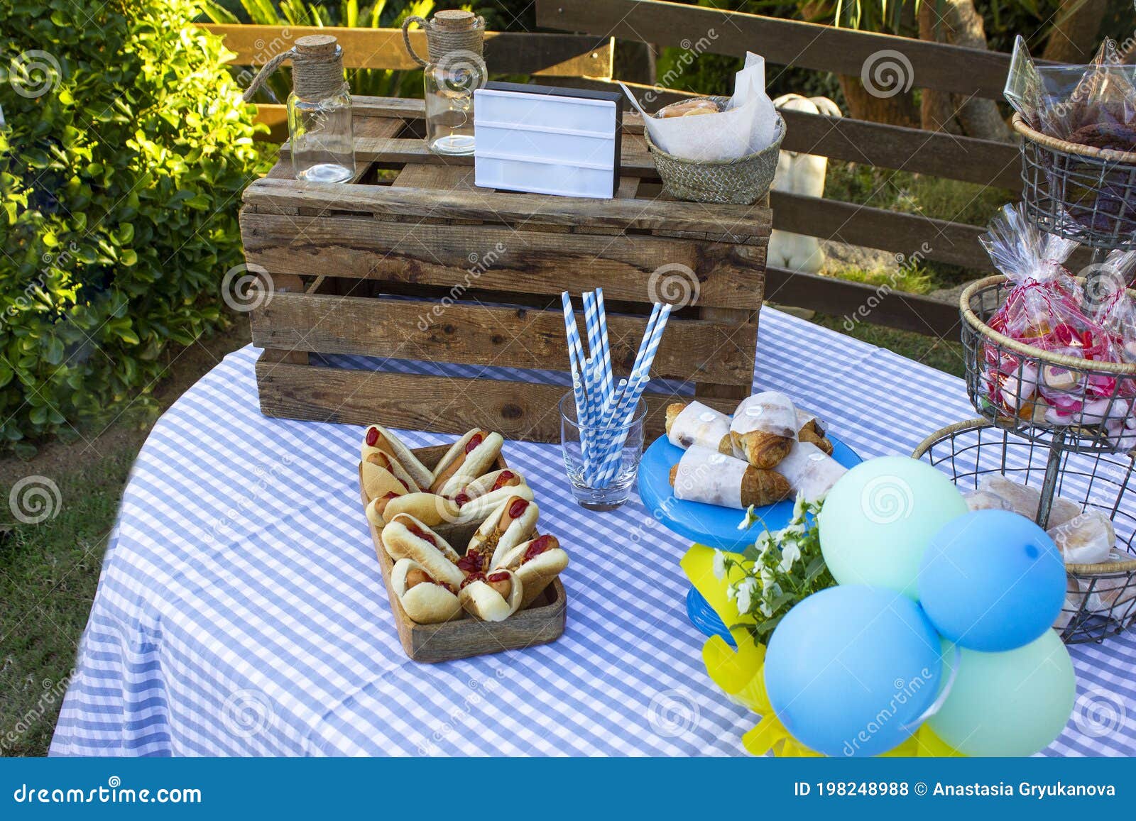 Welcome Table at the Garden Party Stock Photo - Image of gathering ...