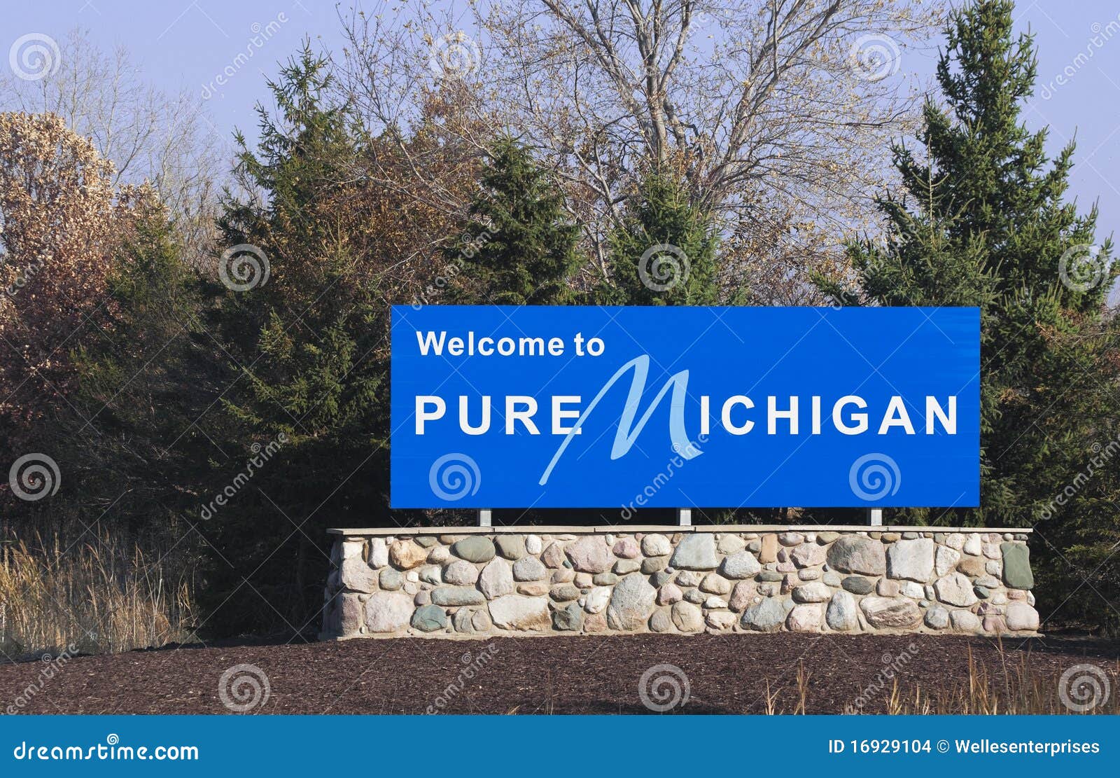 Welcome to Michigan stock photo. Image of sign, saginaw - 16929104
