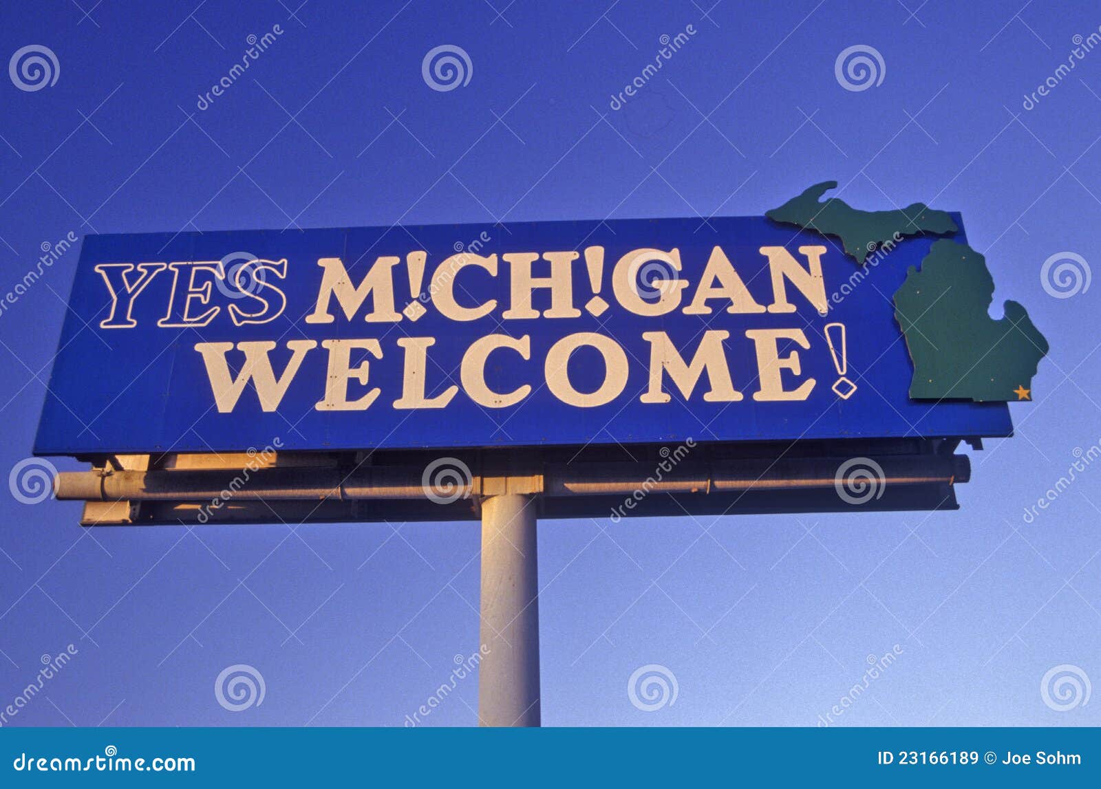 Welcome to Michigan Sign stock image. Image of north - 23166189