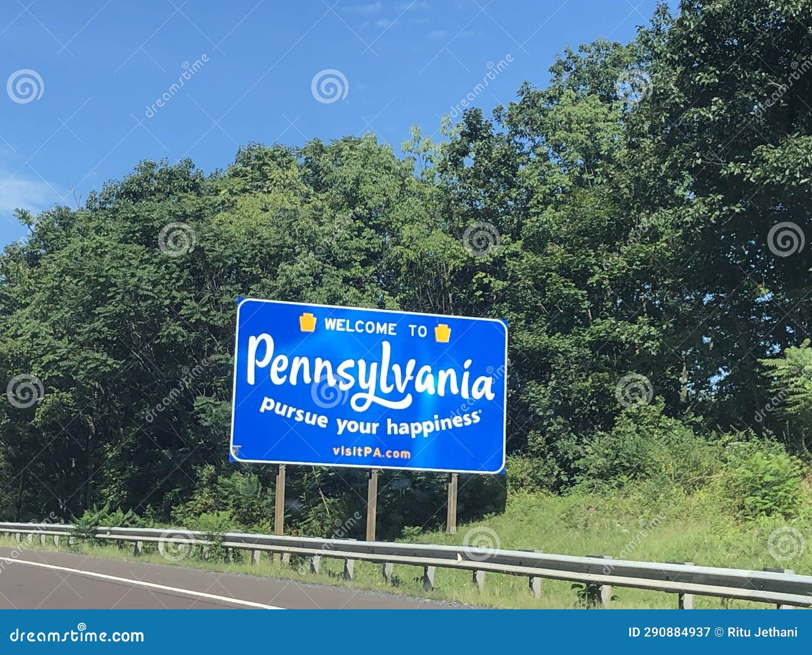 Welcome To Pennsylvania Sign in the US Editorial Photography - Image of ...