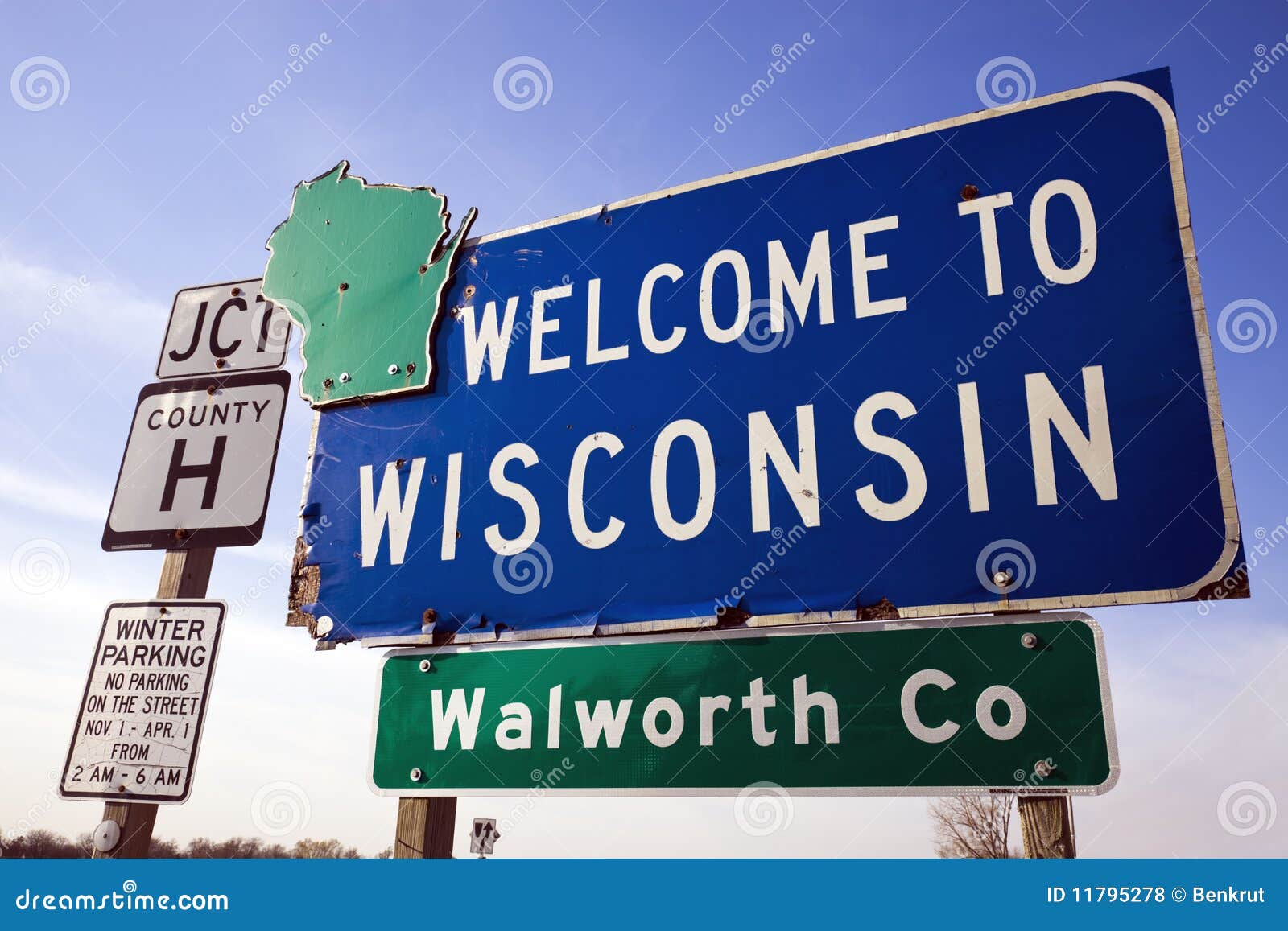 Welcome to Wisconsin stock photo. Image of road, walworth - 11795278