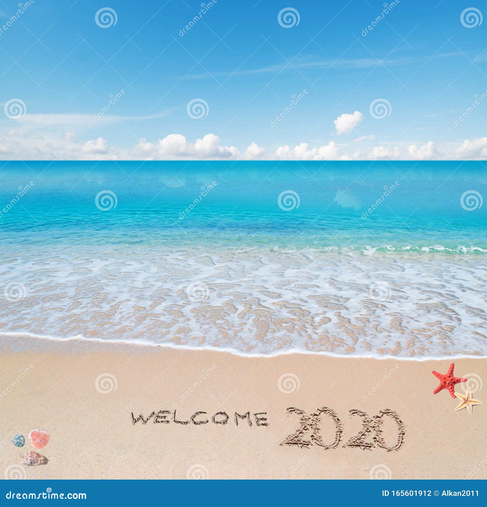 Welcome 2020 Written on the Sand Stock Photo - Image of happy, shells ...