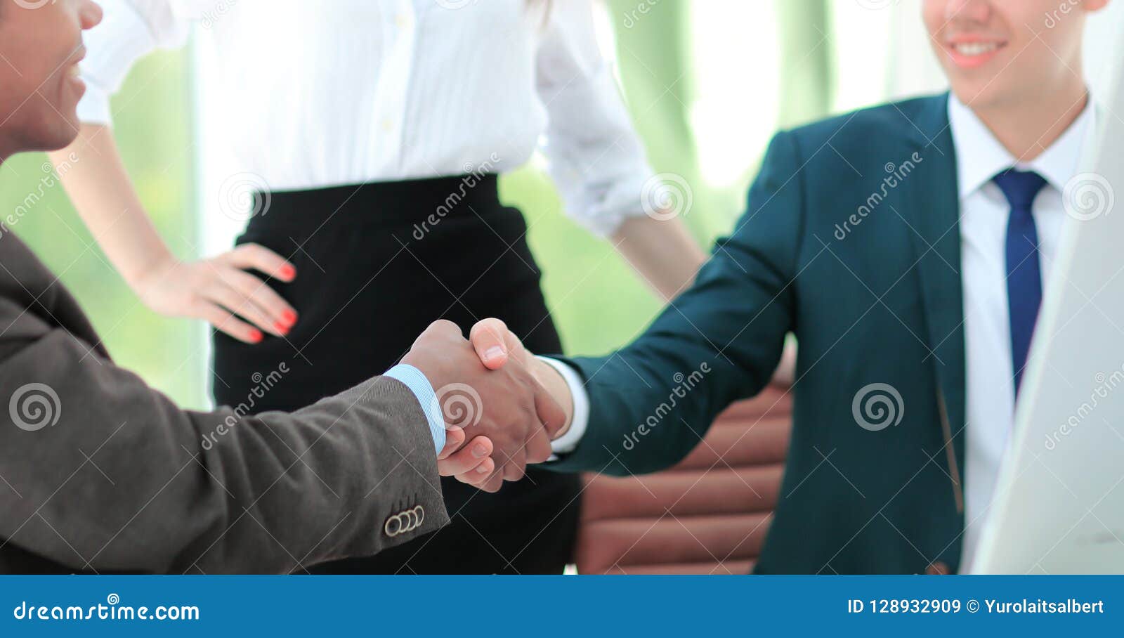 Handshake Manager and the Client in the Office Stock Image - Image of ...