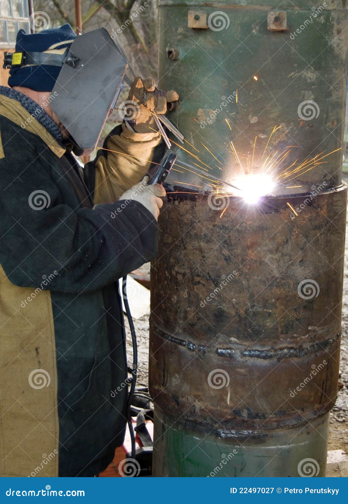 Welder stock image. Image of welder, factory, yellow - 22497027