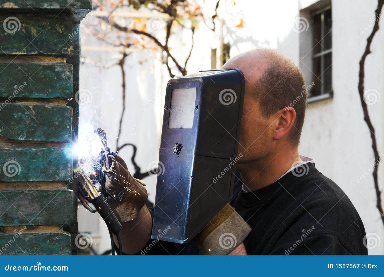 Welder man stock image. Image of spark, manufacturing - 1557567