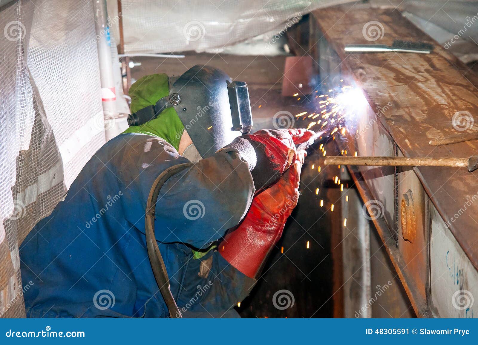 Welder stock image. Image of electrode, ship, yard, fitter - 48305591