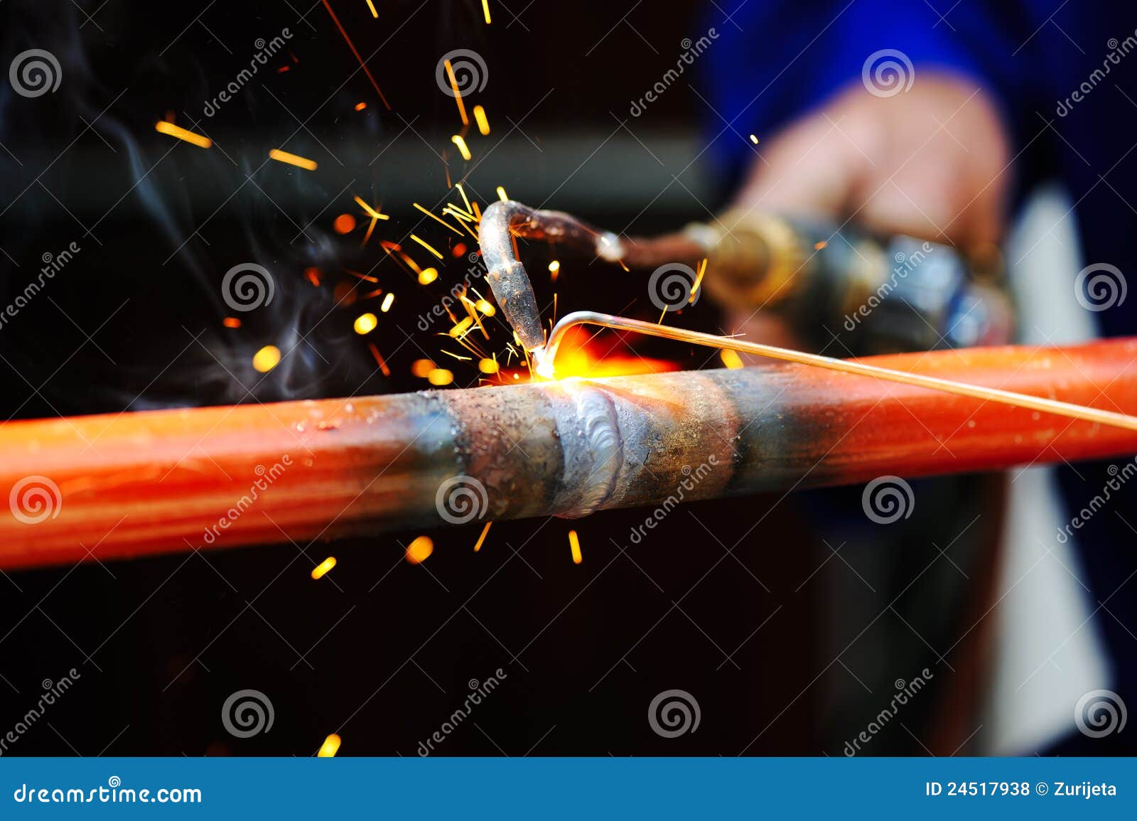 Welder Using Torch on Metal Stock Photo - Image of craft, hand: 24517938