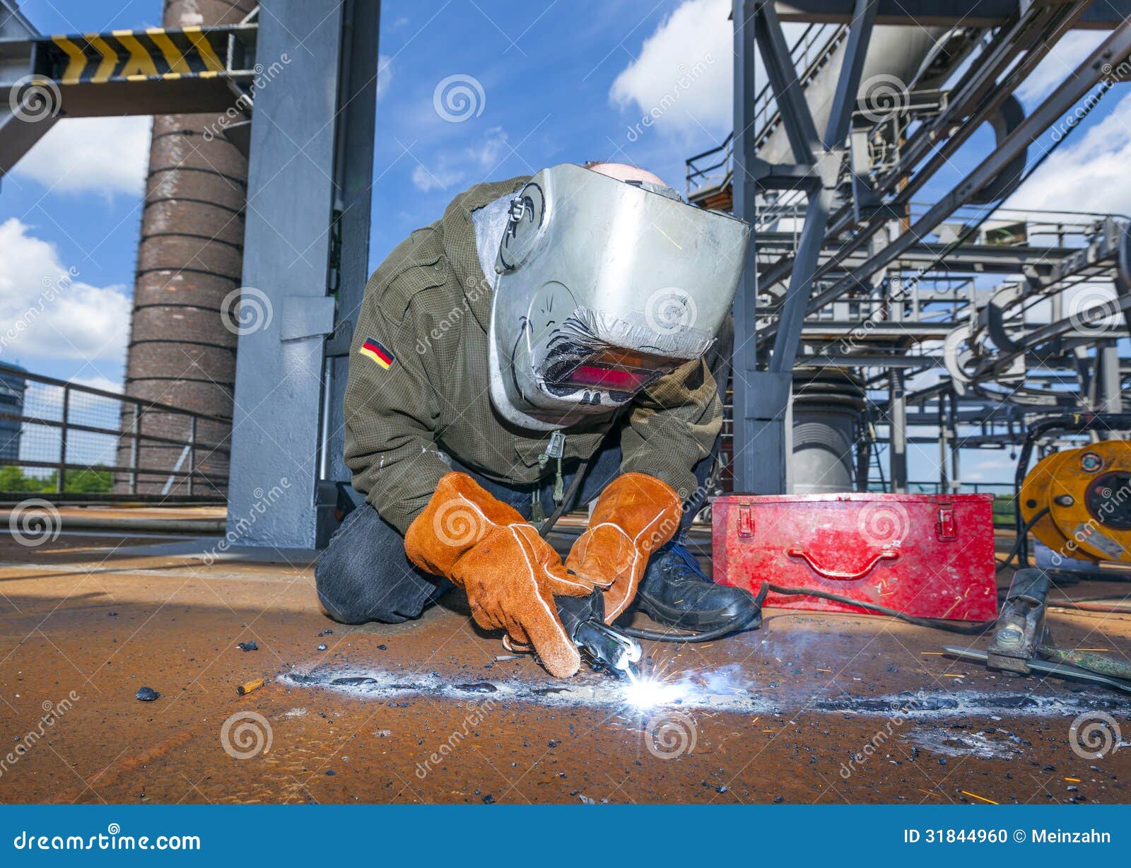 Welder at Work at the Famous Stock Photo - Image of blue, crafts: 31844960