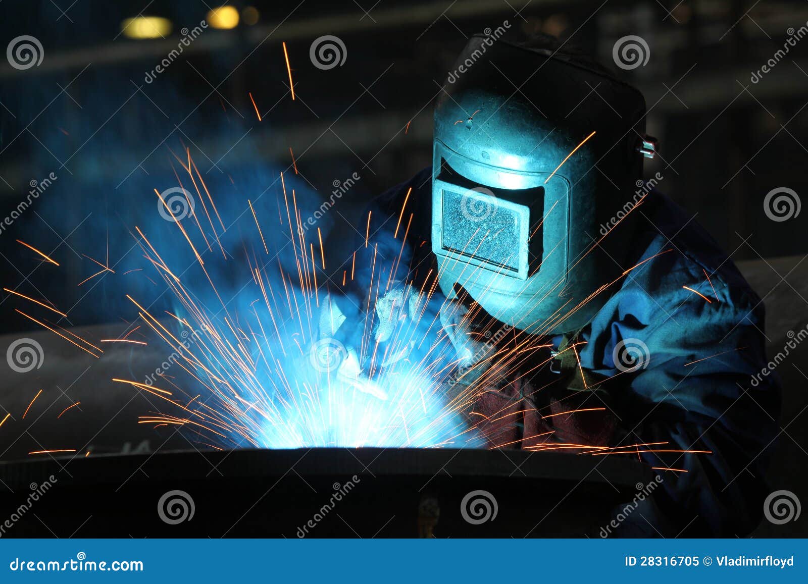 Welders worker stock image. Image of blue, industry, craftsman - 28316705