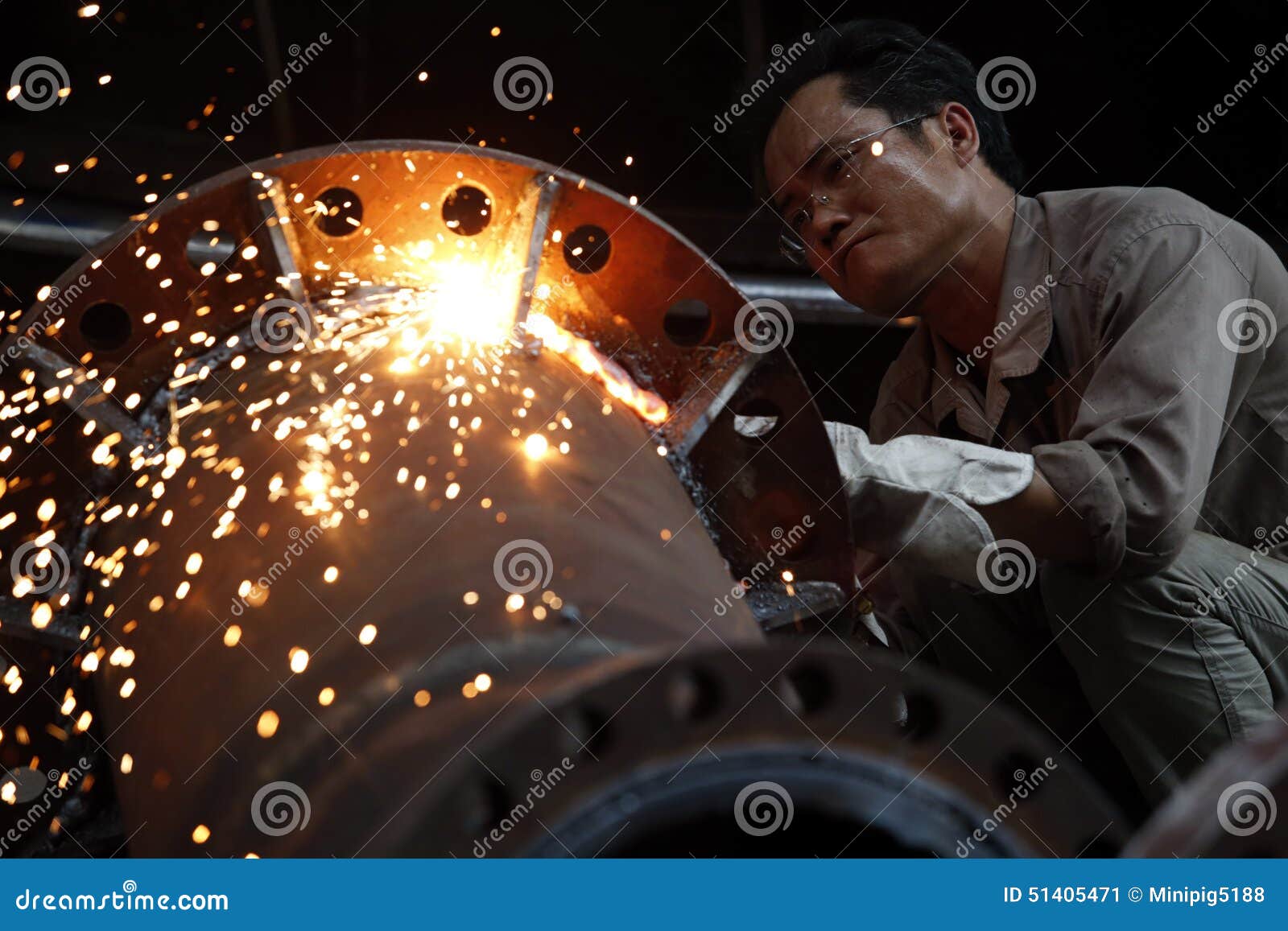 Welding editorial photo. Image of welded, sparkle, steel - 51405471