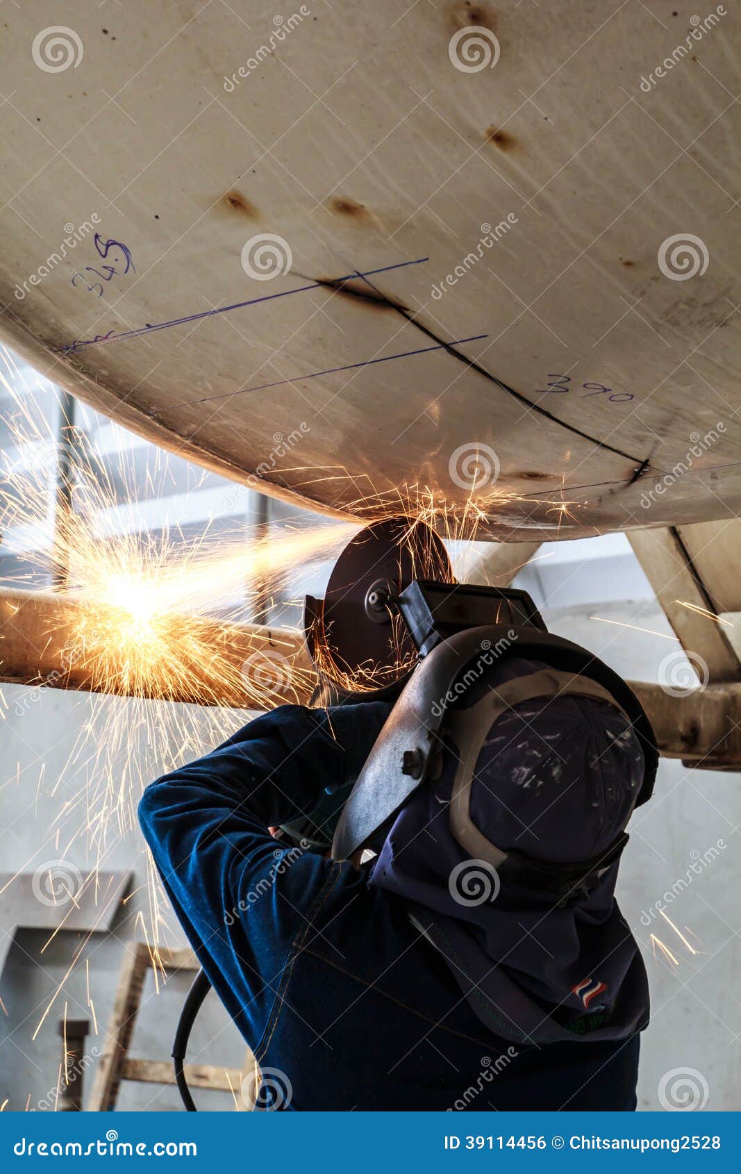 Welding&Grinding stock photo. Image of manufacturing - 39114456