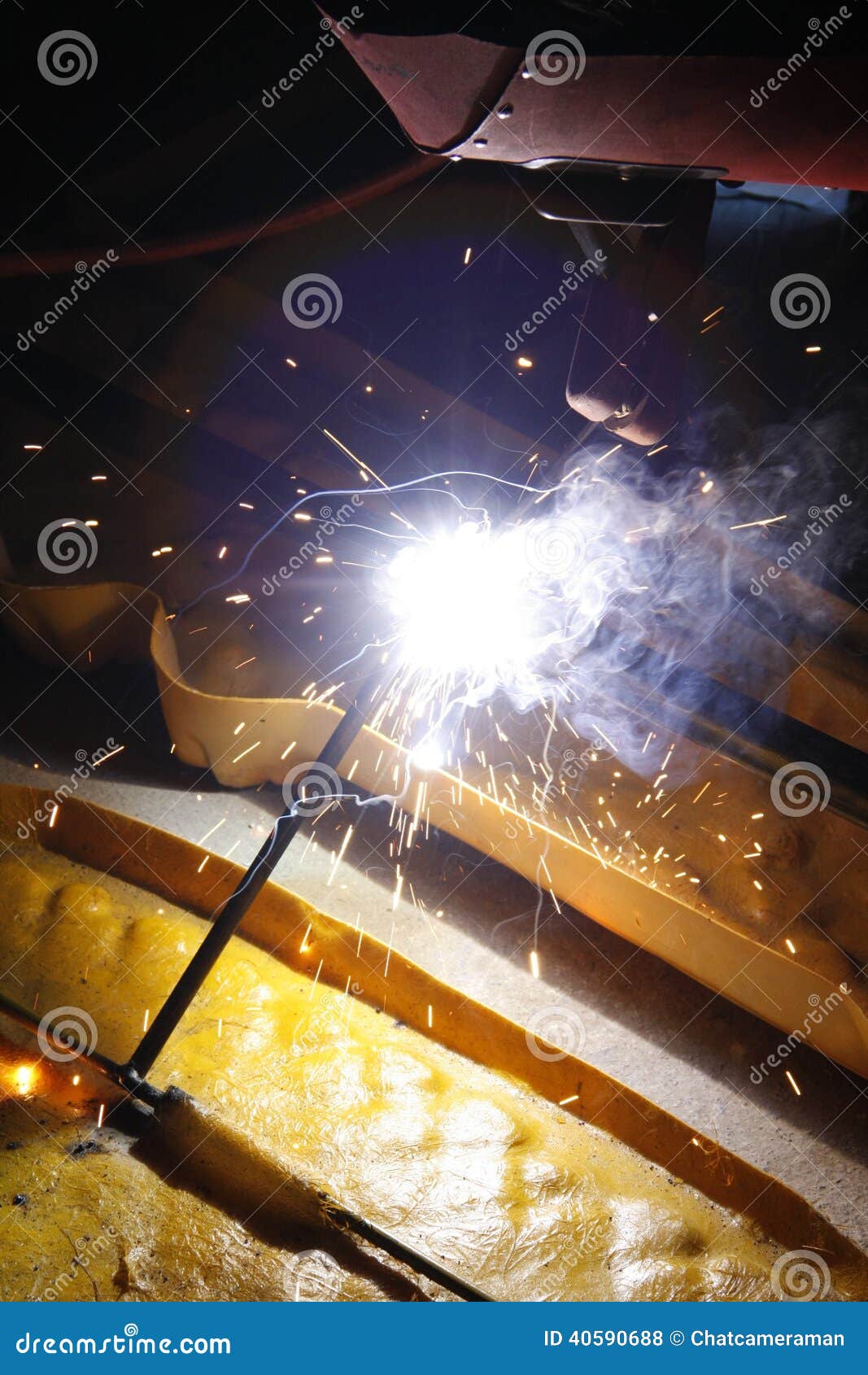 Welding steel in night stock photo. Image of metalworking - 40590688