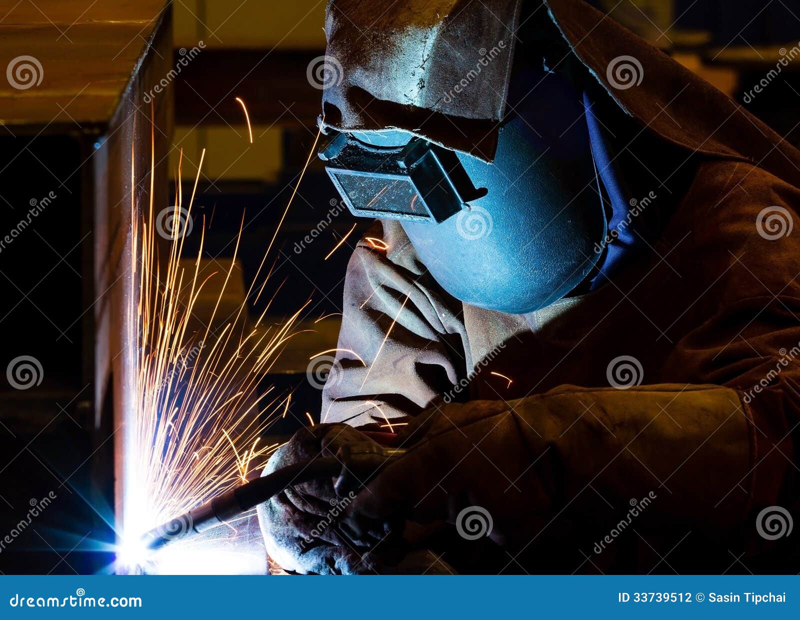 Welding steel structure stock photo. Image of repair - 33739512