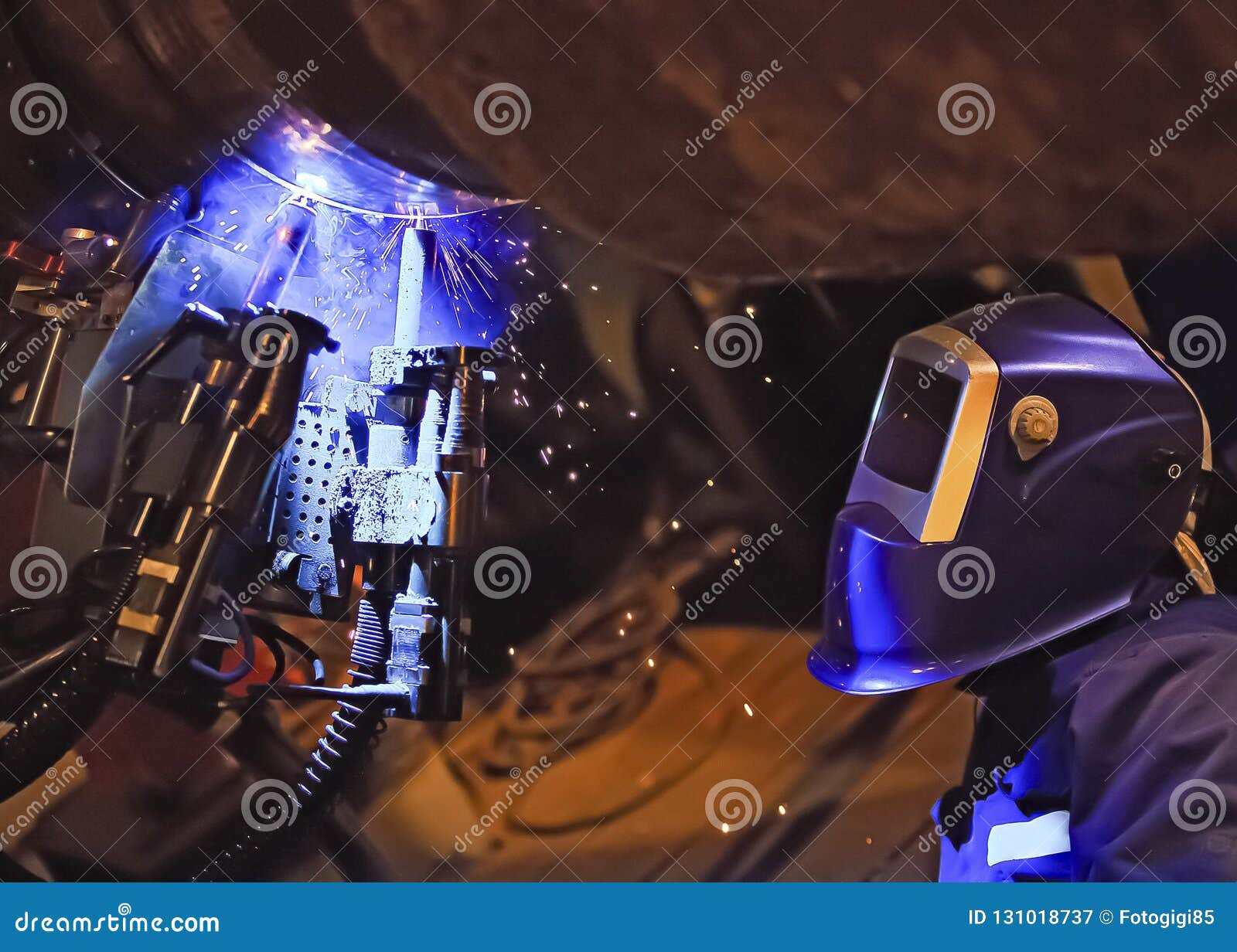 Welding Underwater Pipeline Using Automatic Equipment Stock Image ...