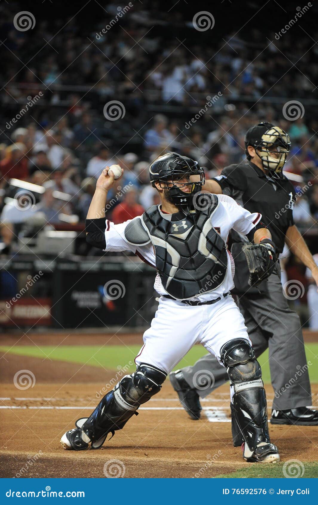 Welington Castillo editorial photo. Image of diamondbacks - 76592576