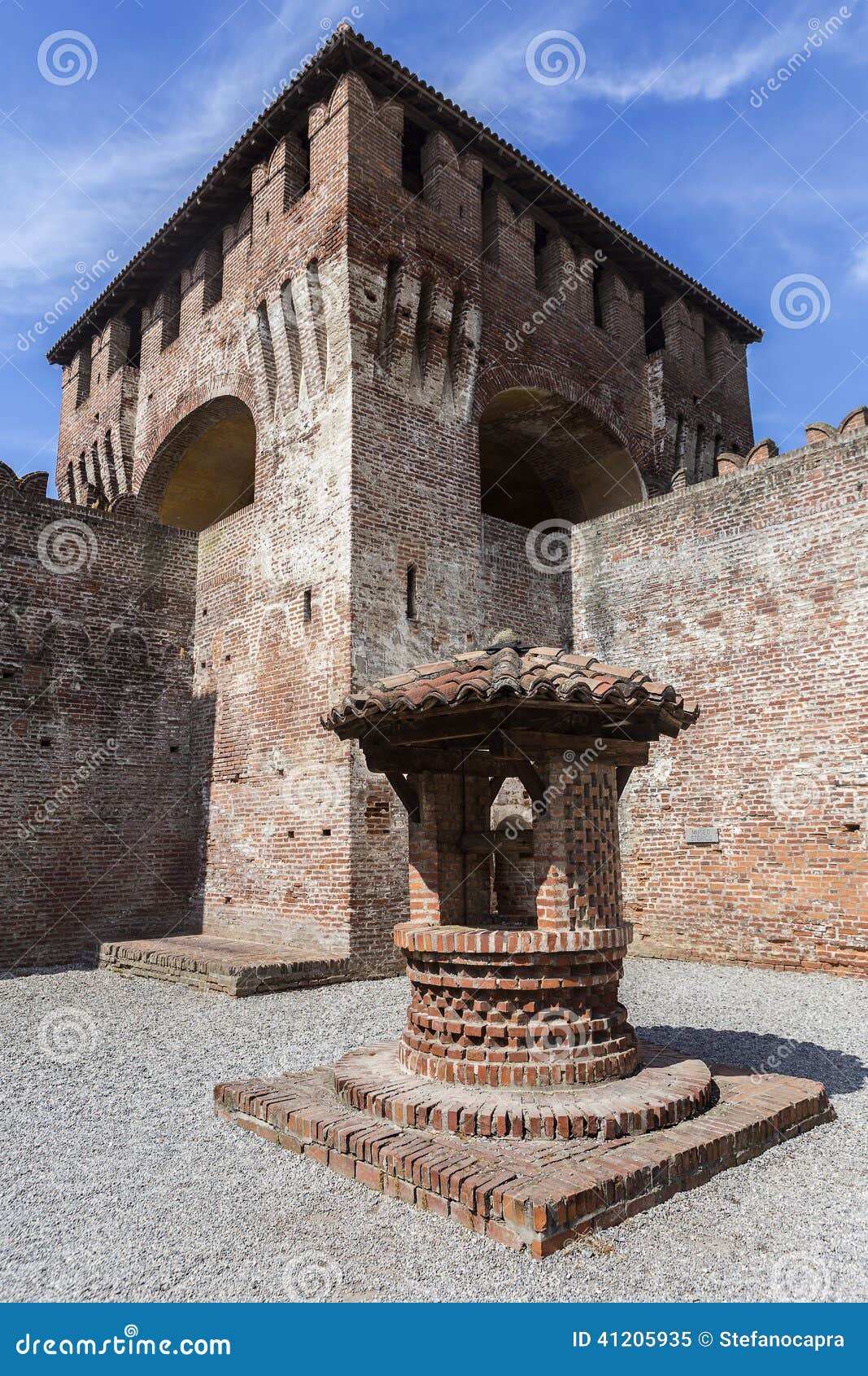 Well in the castle stock image. Image of town, fortification - 41205935