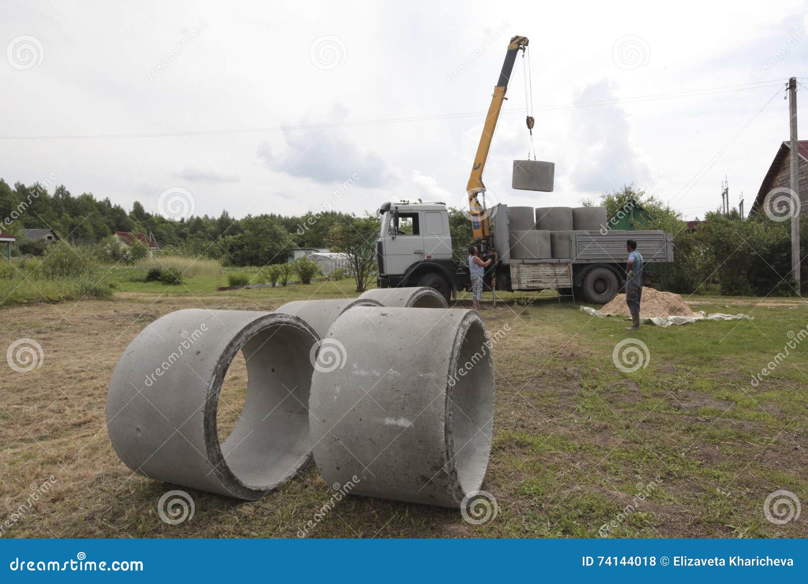 Well construction editorial stock photo. Image of wake - 74144018