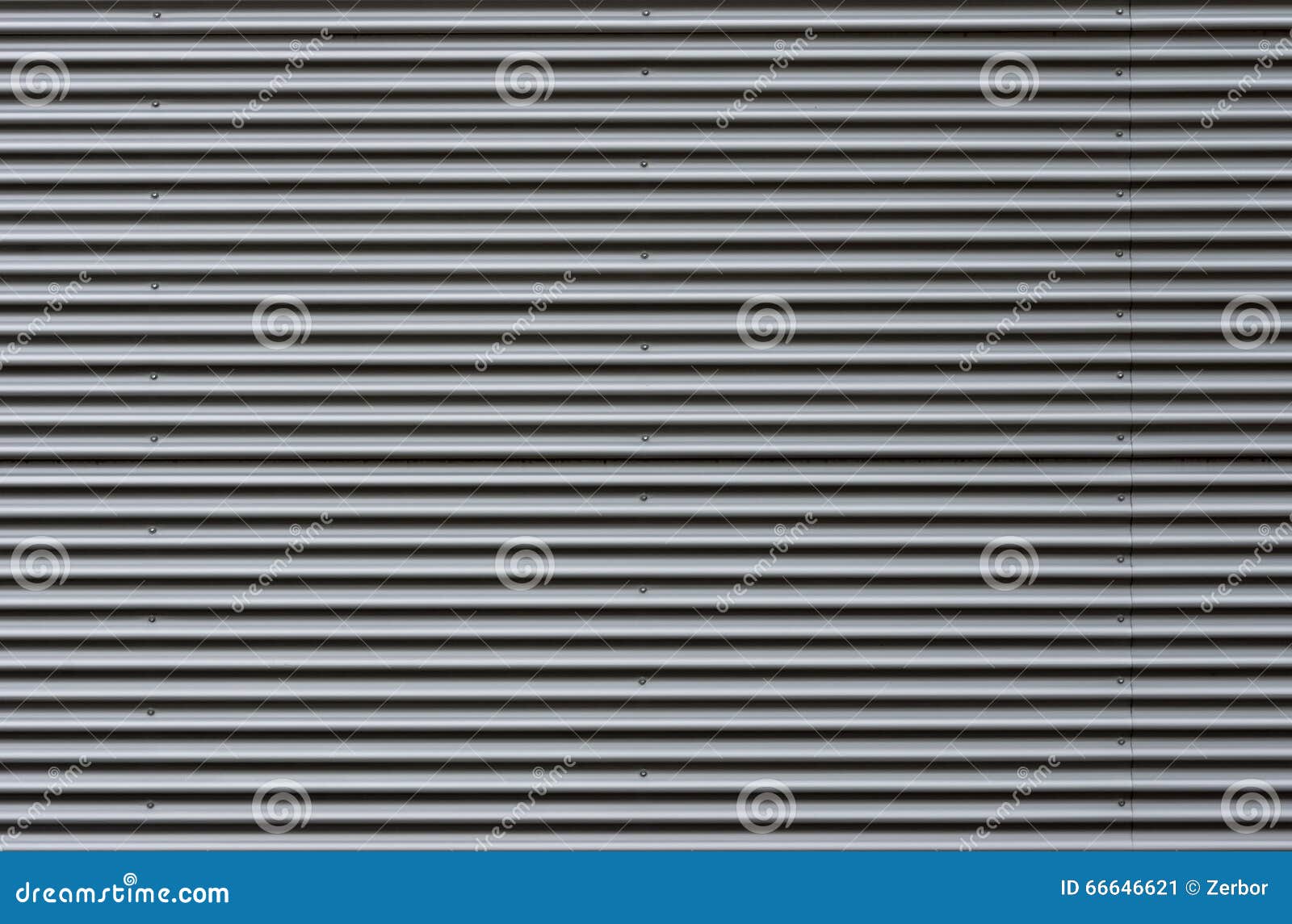 Wellblechfassade stockbild. Bild von fassade, gewölbt - 66646621