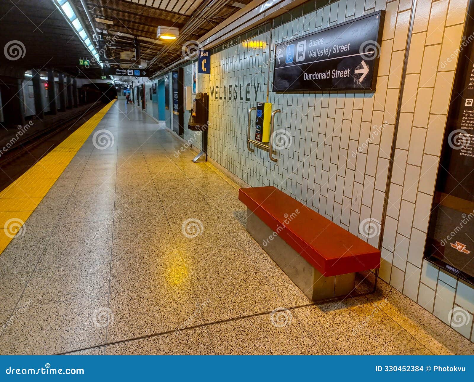 Wellesley Subway Station Interior View Editorial Stock Image - Image of ...