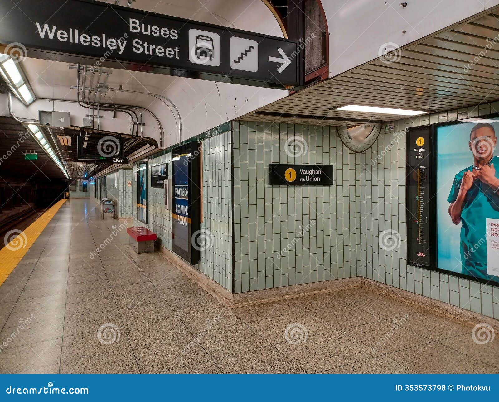 Wellesley Subway Station Interior View Editorial Stock Photo - Image of ...