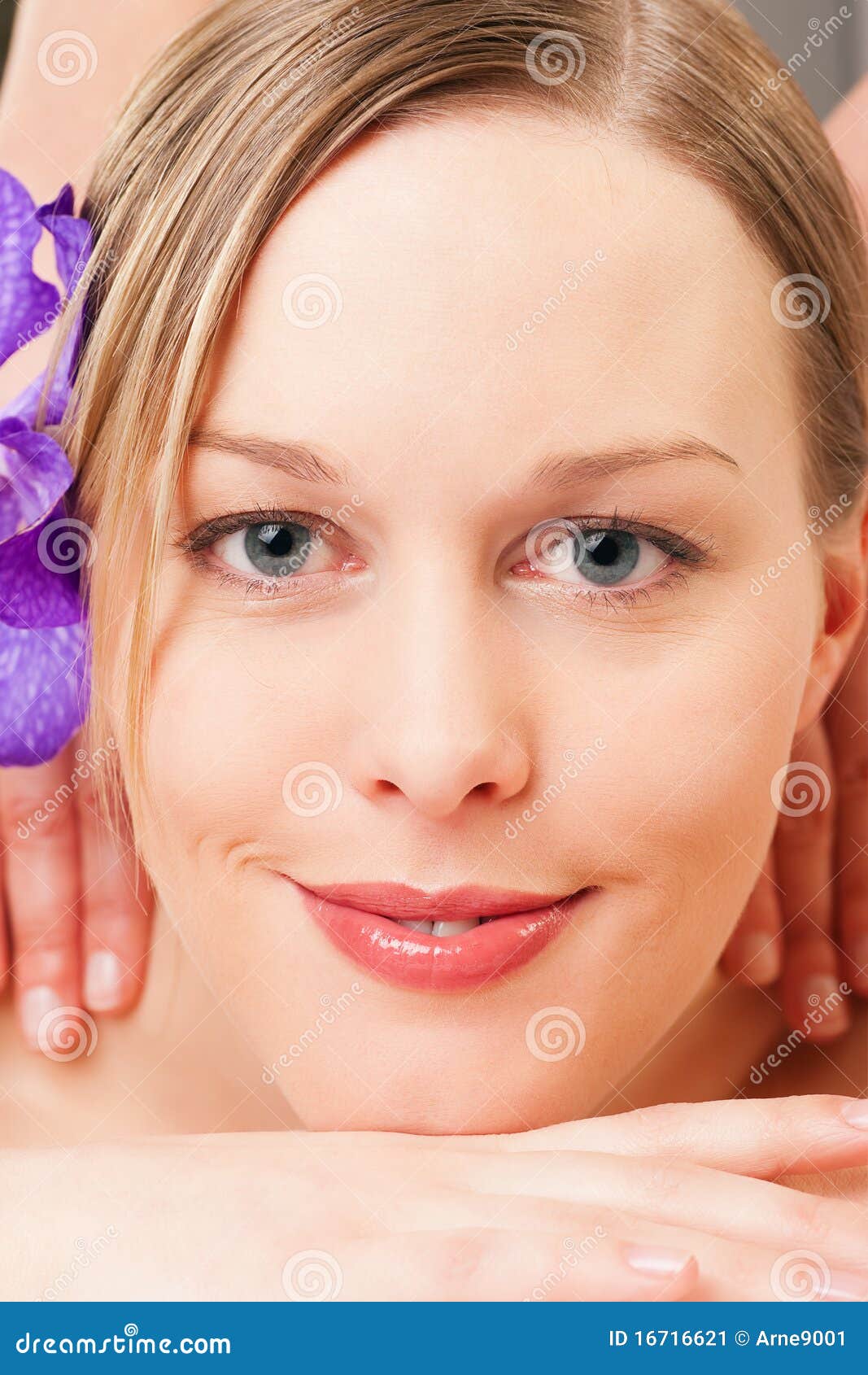 Wellness Girl Having Massage in Spa Stock Image - Image of hand ...